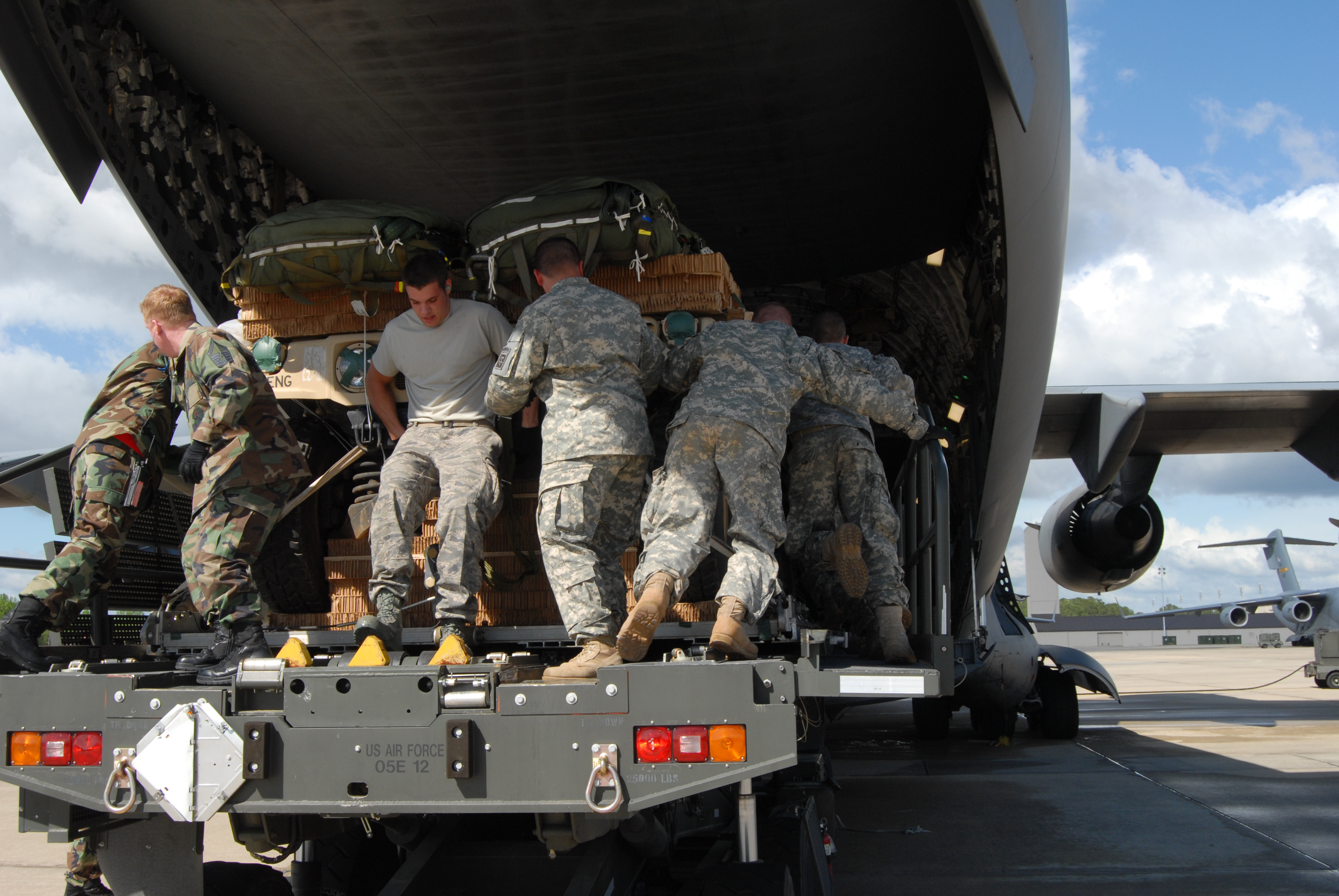 AMC fills Pope flightline for JFEX > Team Pope > Pope News