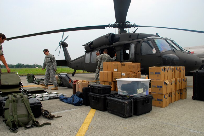 Servicemembers support El Salvador disaster relief exercise > U.S. Air ...