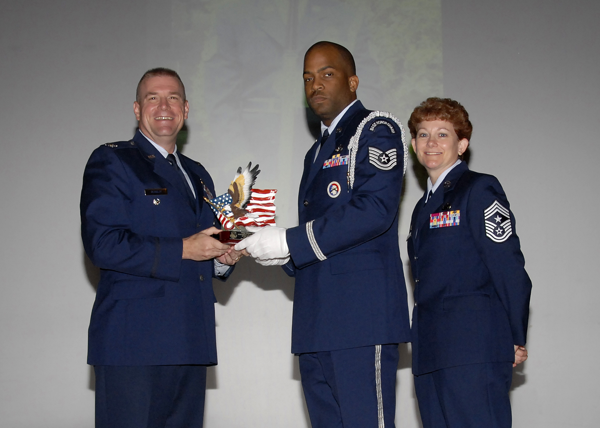 82 TRW announces Quarterly Award winners
