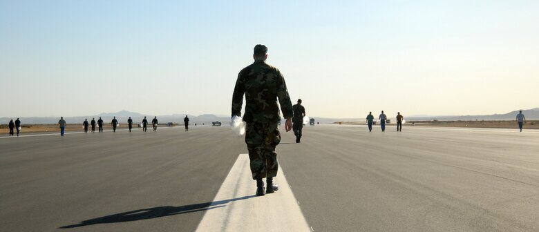 First flight marks temporary runway operational use > Edwards Air Force ...