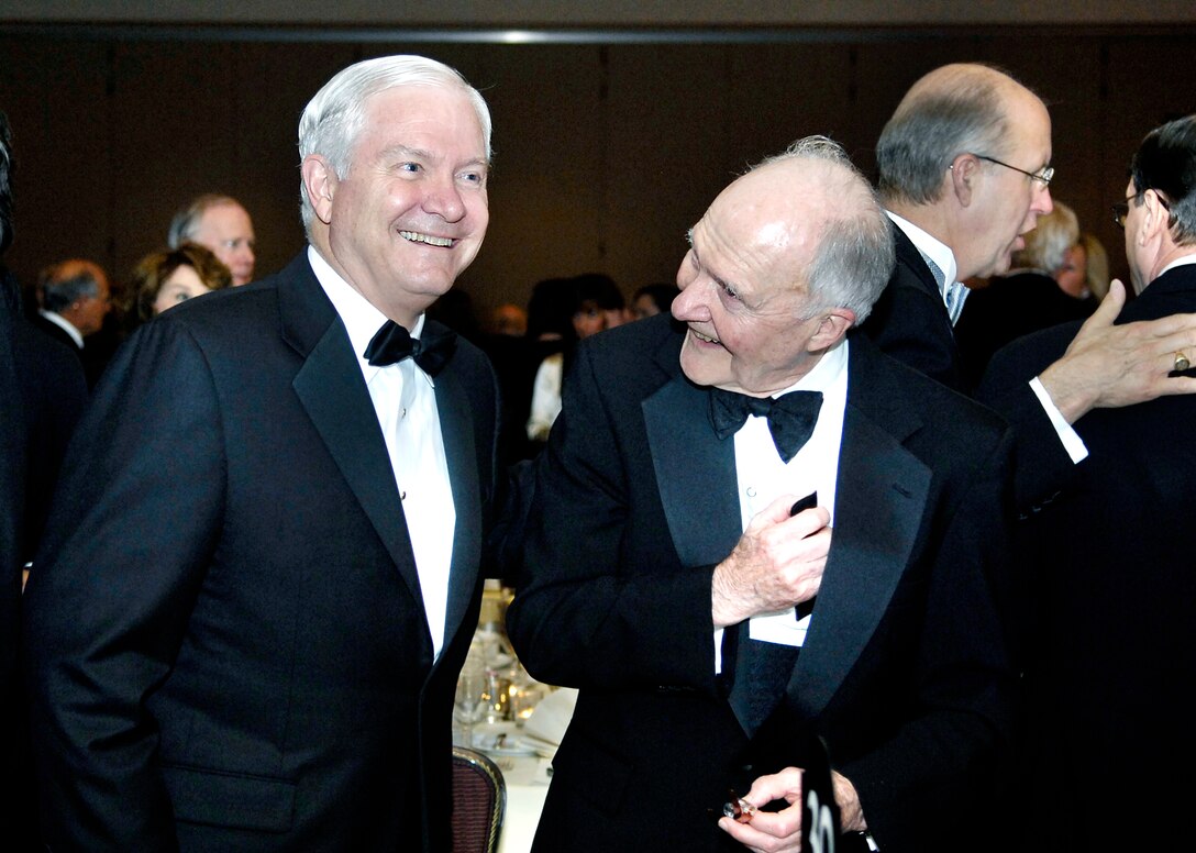 Defense Secretary Robert M. Gates shares a laugh with retired U.S. Air ...
