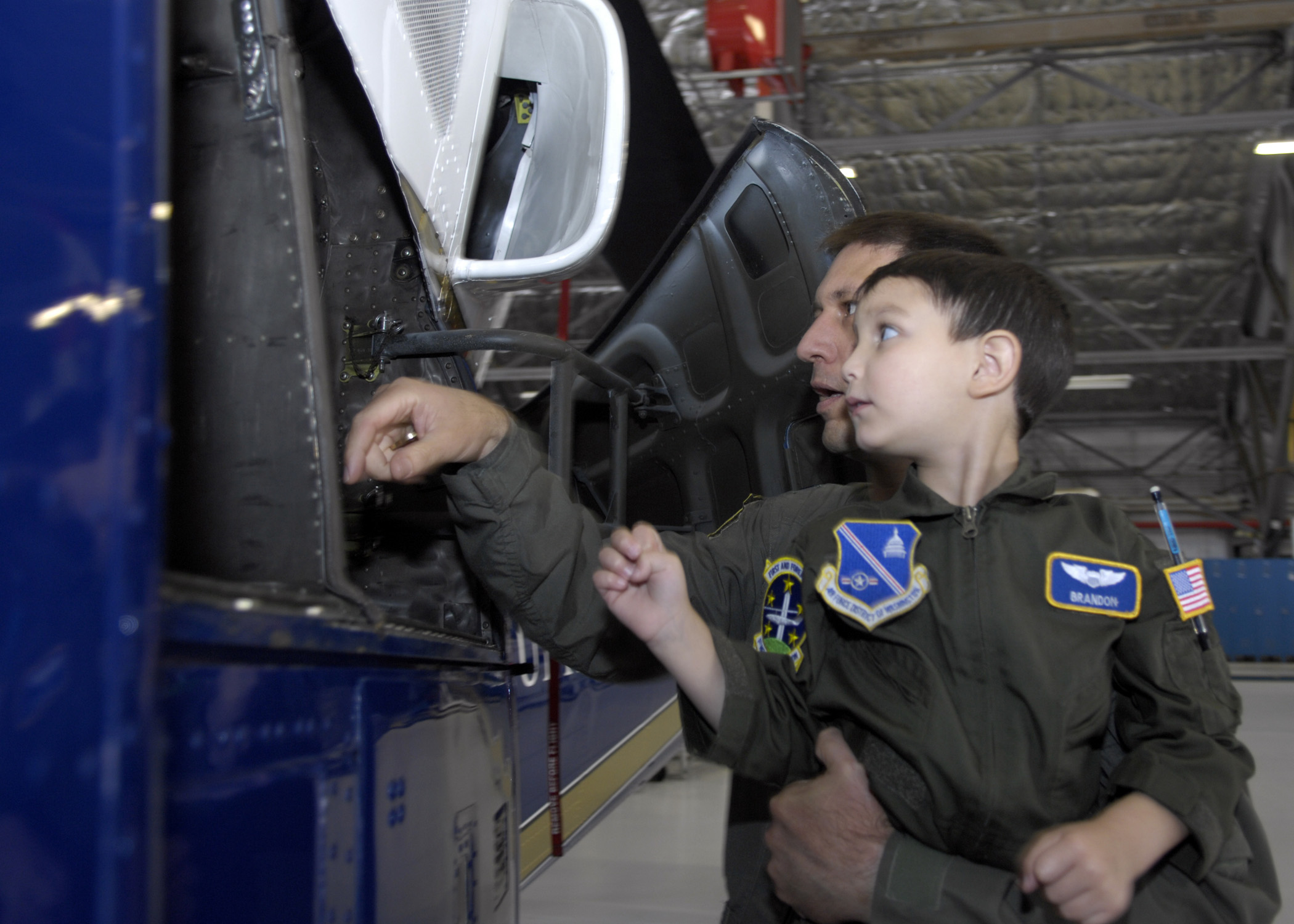 Pilot for a Day > Joint Base Andrews > Features