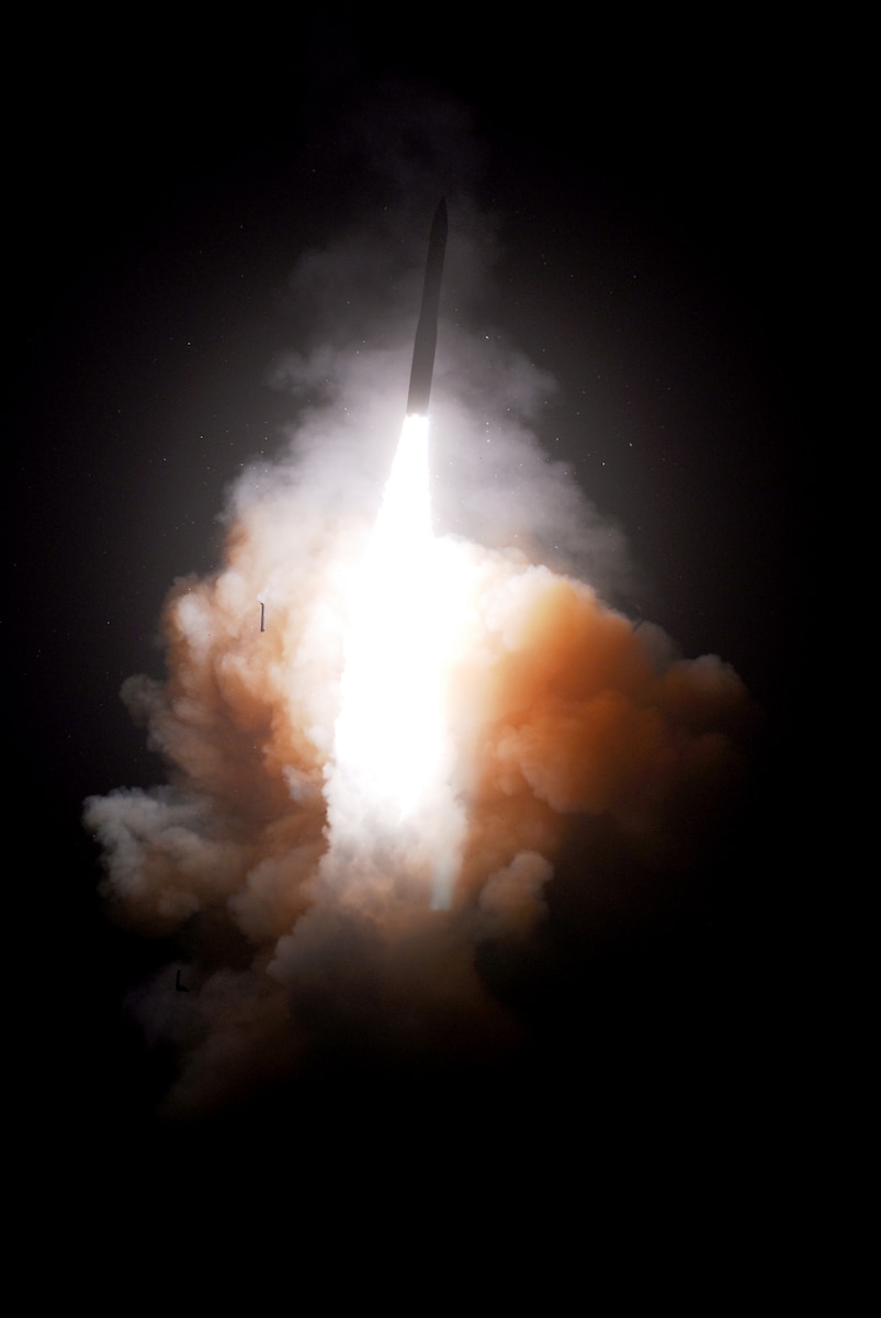 Vandenberg prepares for Minuteman III launch, 40 years after maiden ...