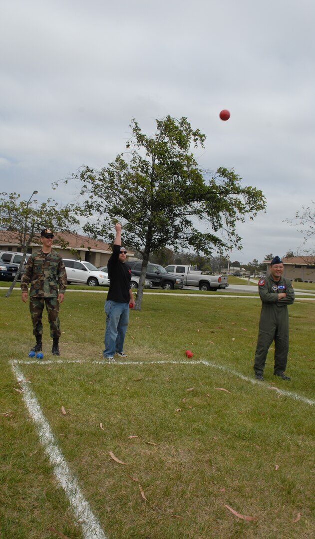Defending Champs and Lambert defeat Space Balls to win second bocce ...