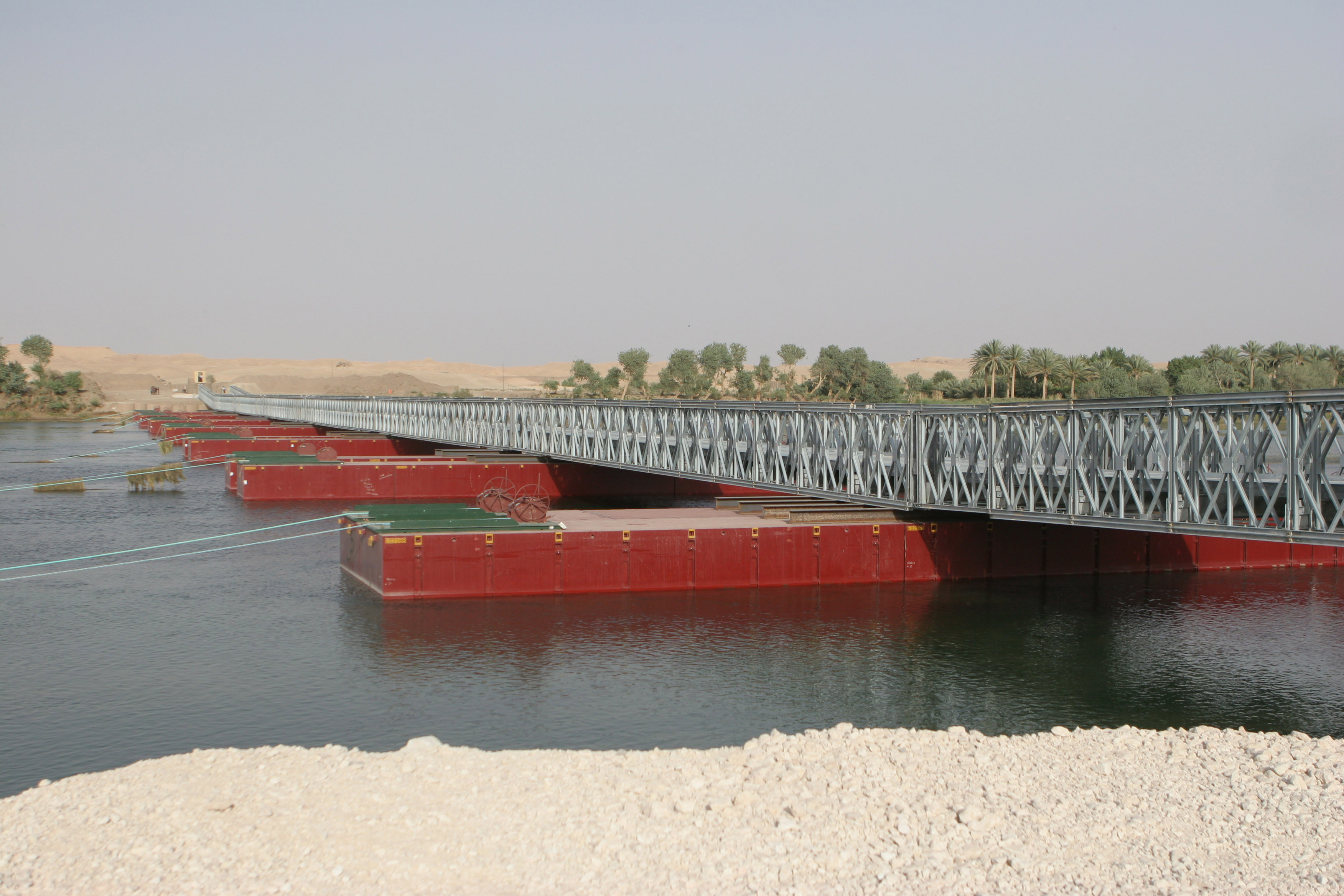 U.S. military and Iraqis in Baghdadi complete new way to cross ...