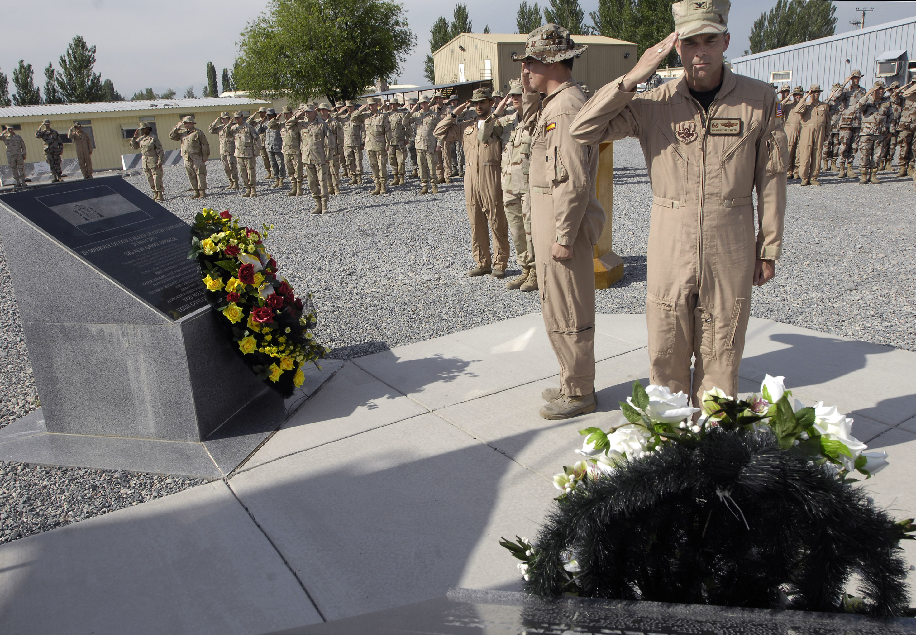 Manas coalition team pauses to remember the fallen > Air Force ...