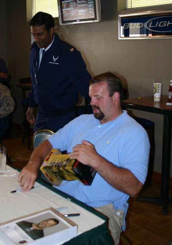 Jon Runyan visits with McGuire Airmen during Air Force Week in ...