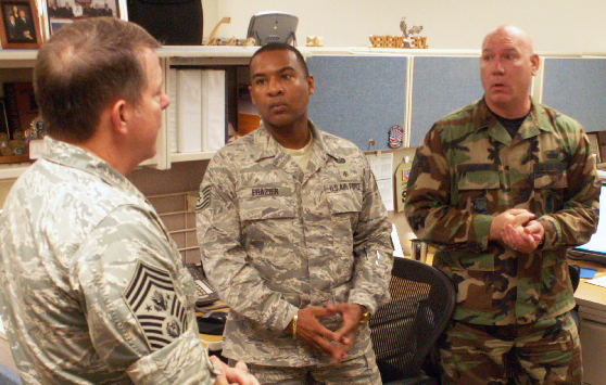 CMSAF spends day with AFPC Airmen > Air Force's Personnel Center > News