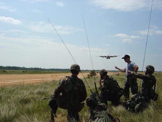 Combat controllers start path at Pope > Pope Field > Article Display