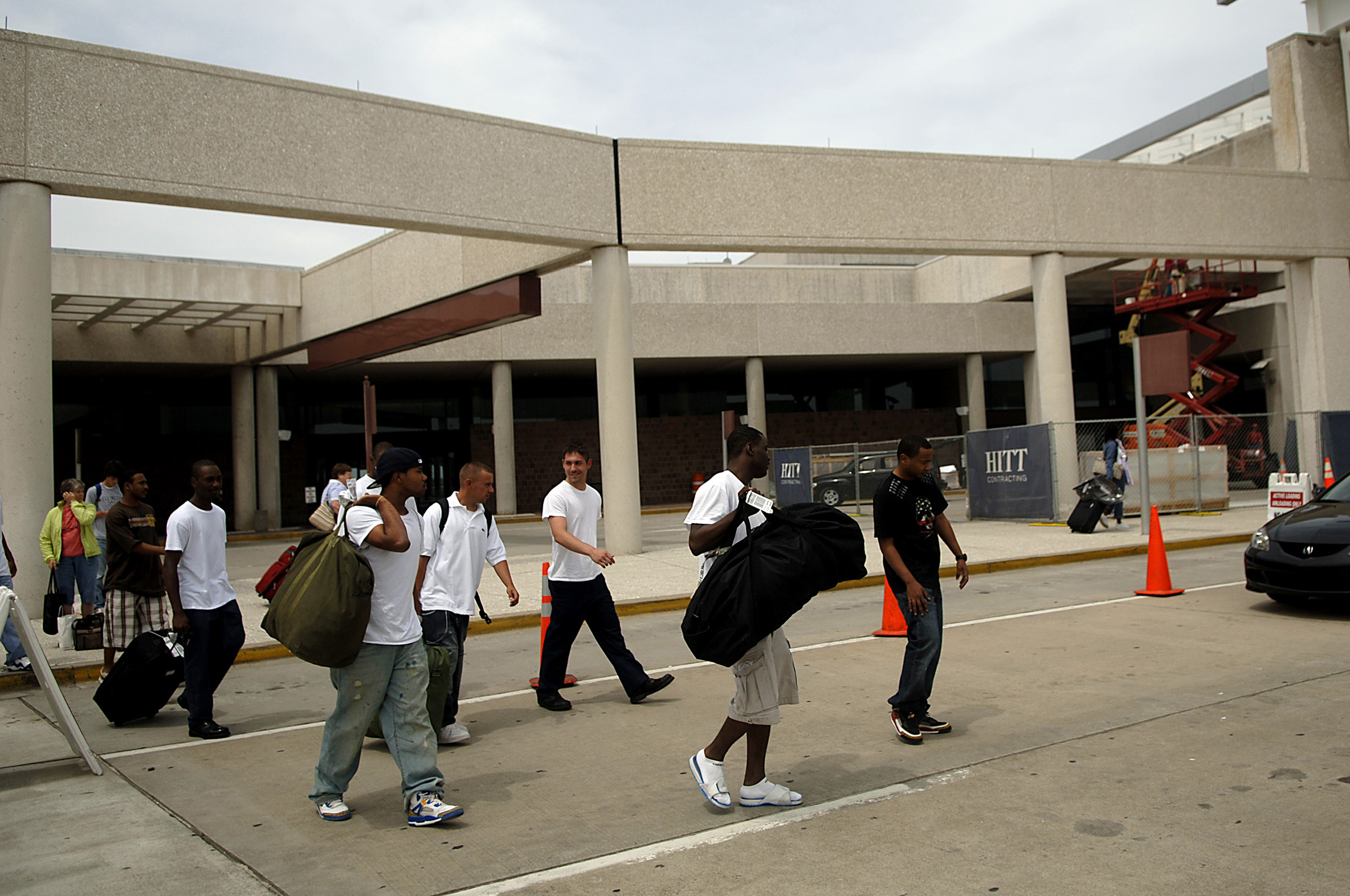 Returning home > Joint Base Charleston > News