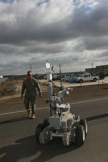 EOD brings the ‘boom’ to explosive threats > Marine Corps Air Station ...