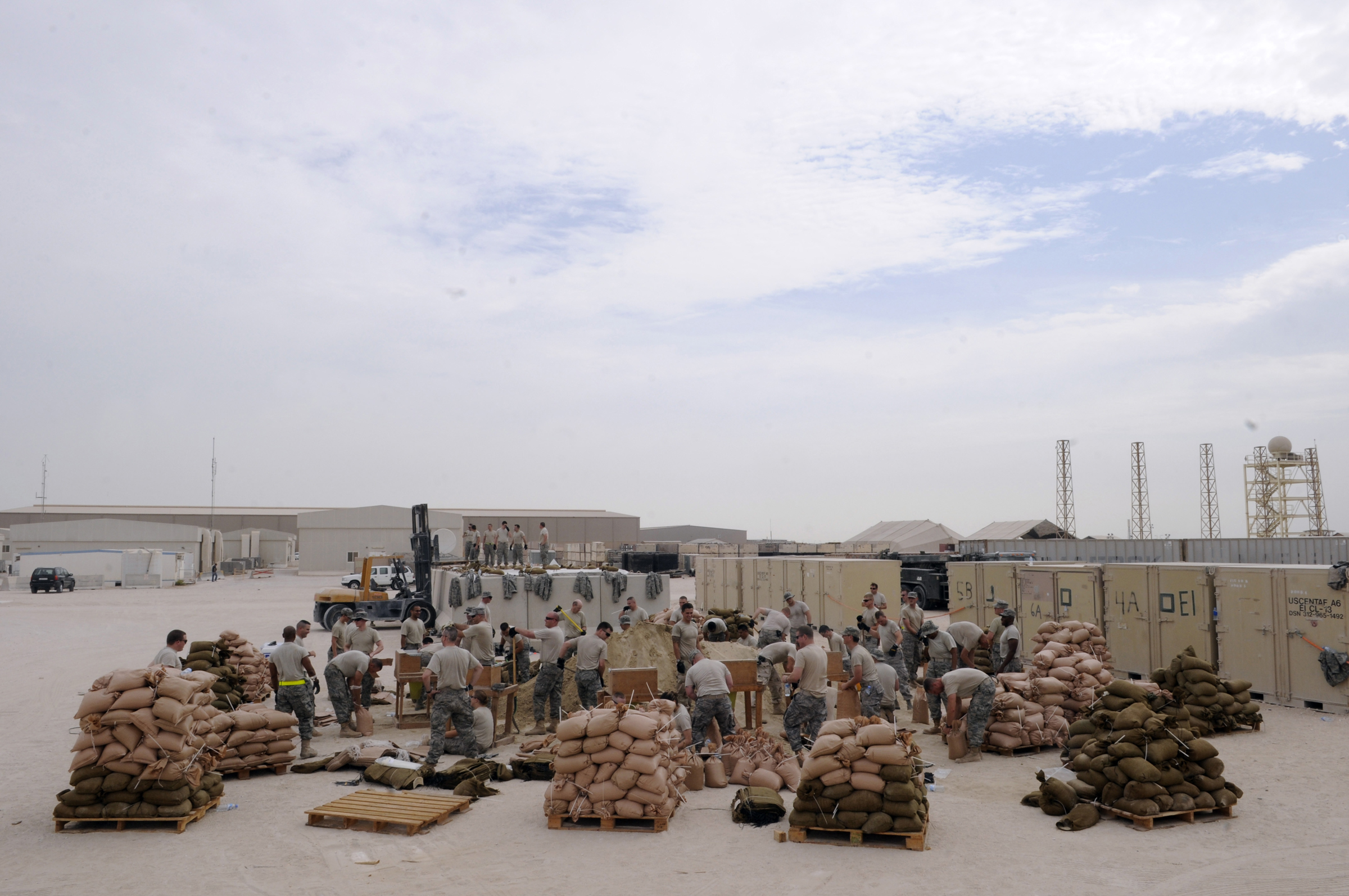 Working in the sand > Air Force > Article Display
