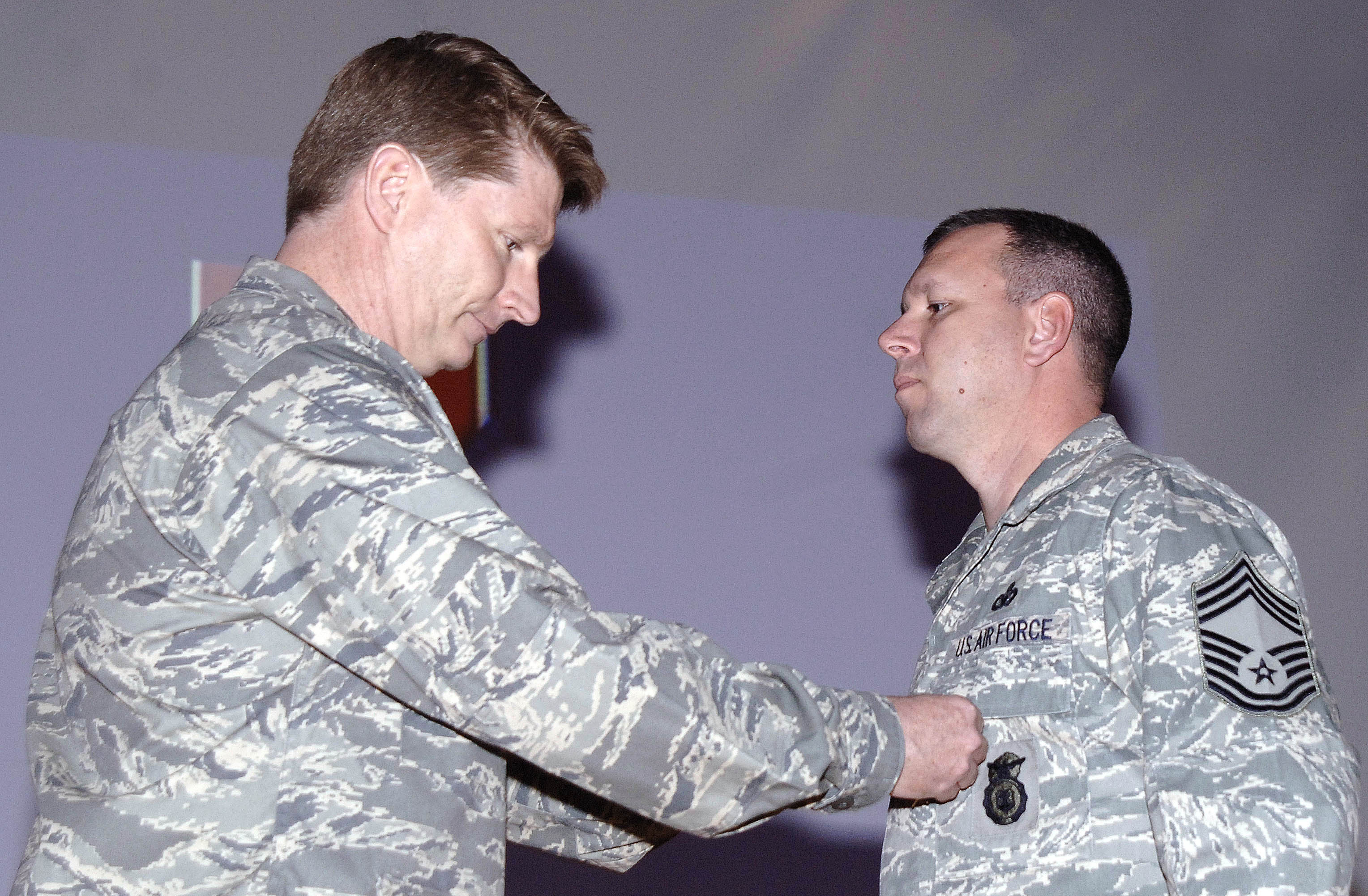 92nd ARW Airmen receive top awards > Fairchild Air Force Base > Article ...
