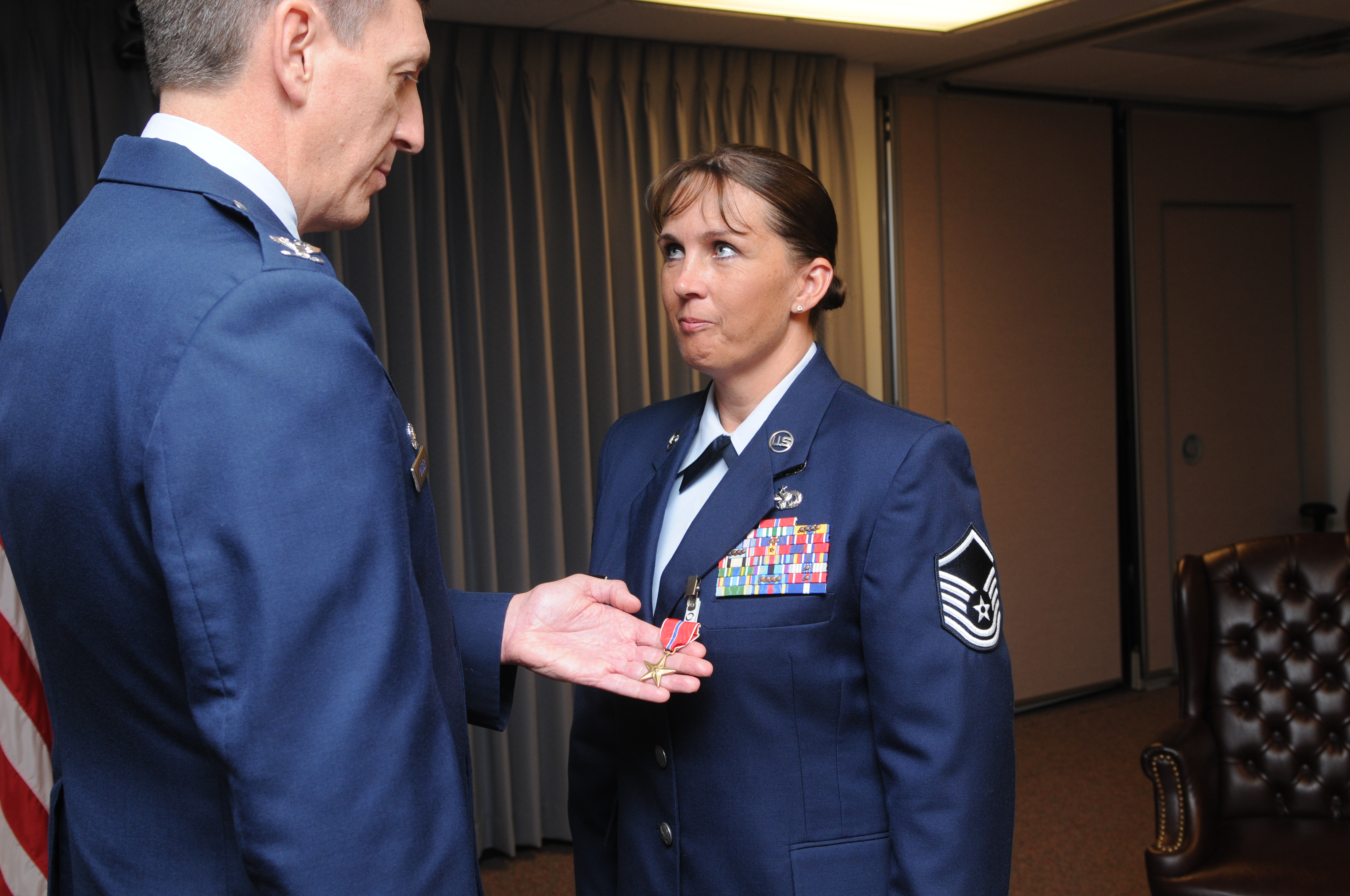 Bronze star, promotion ceremony