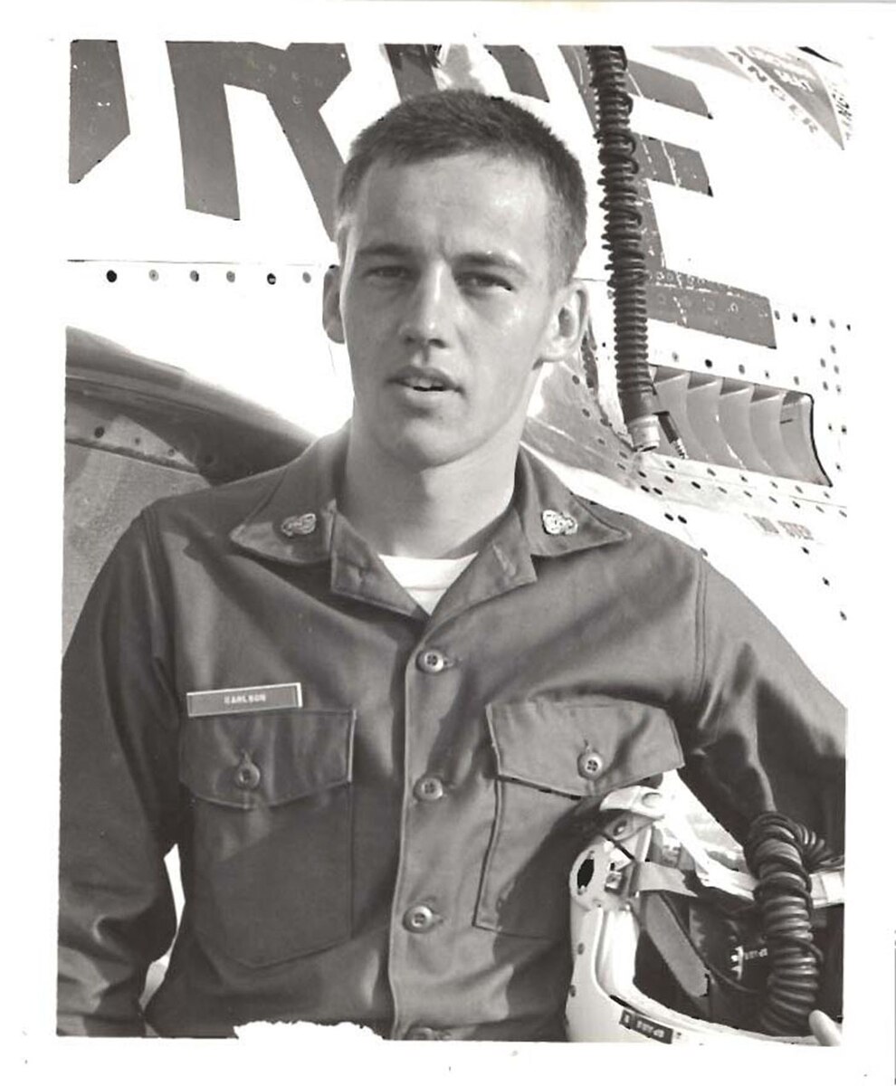 General, Mrs. Carlson prepare for life after the Air Force > Wright ...