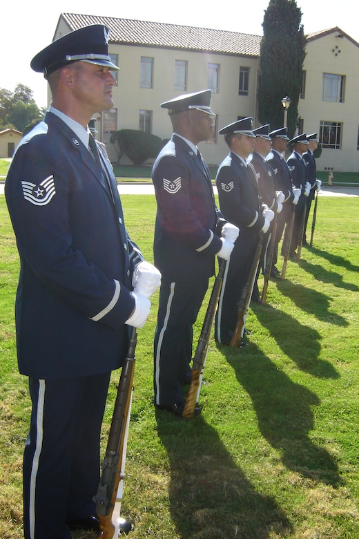 Honor Guard graduate in full dress > March Air Reserve Base > Article ...