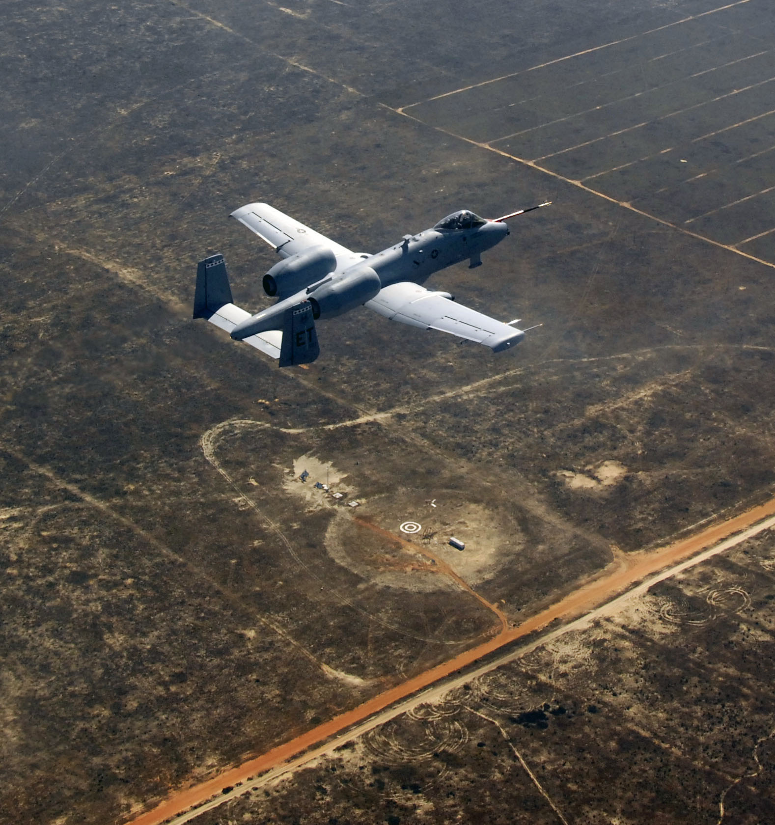 The 'Hog' drops in on history > Eglin Air Force Base > Article Display