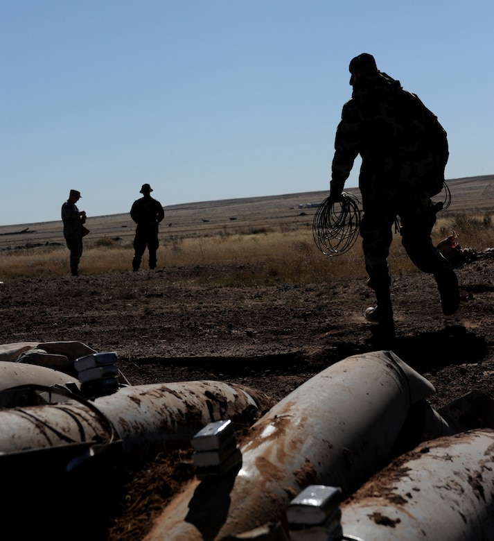 EOD clears range > Air Force Special Operations Command > Article Display