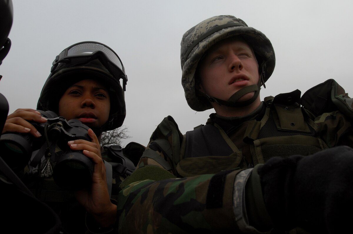 Exercise preps Airmen on Humvee ops > Ramstein Air Base > Article Display