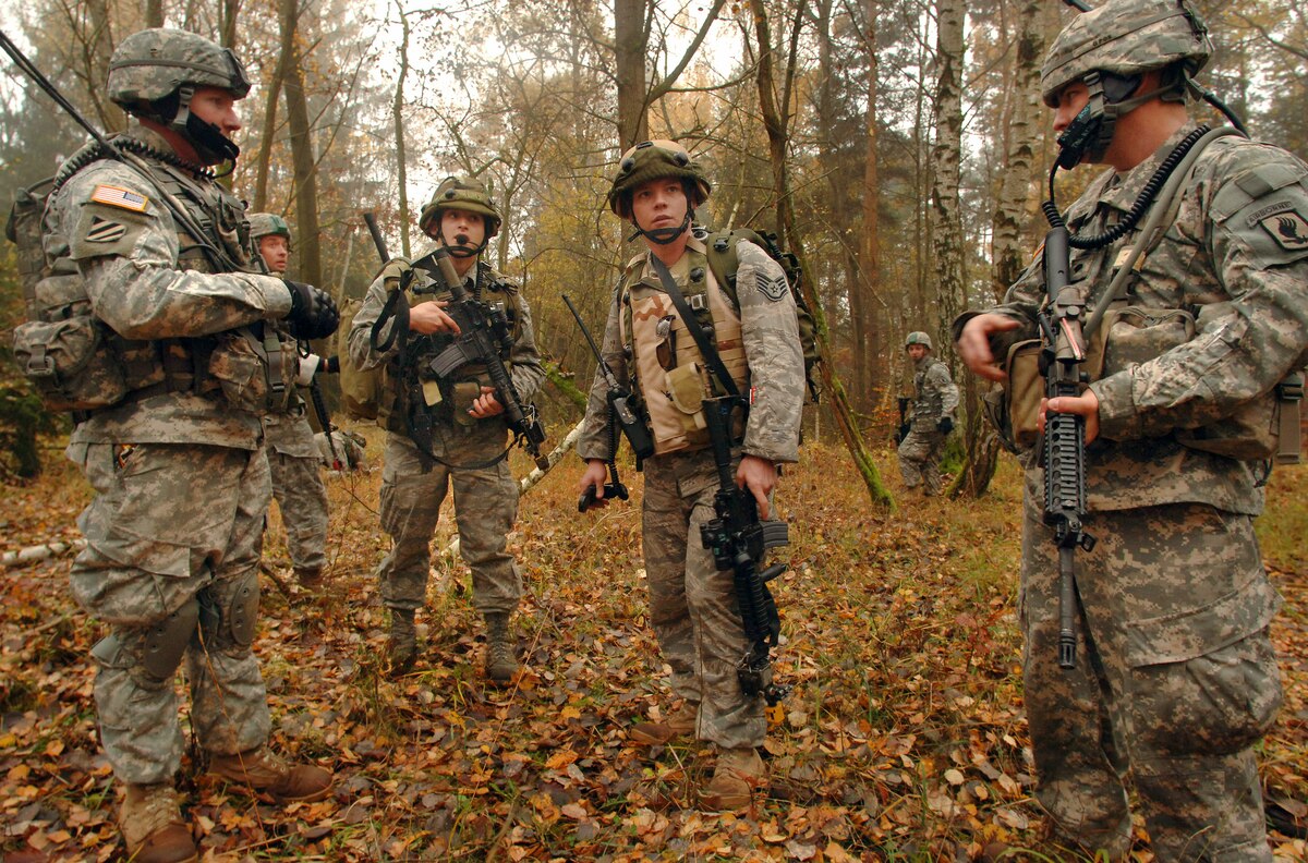 Forward air controllers prepare for war > Air Force > Article Display