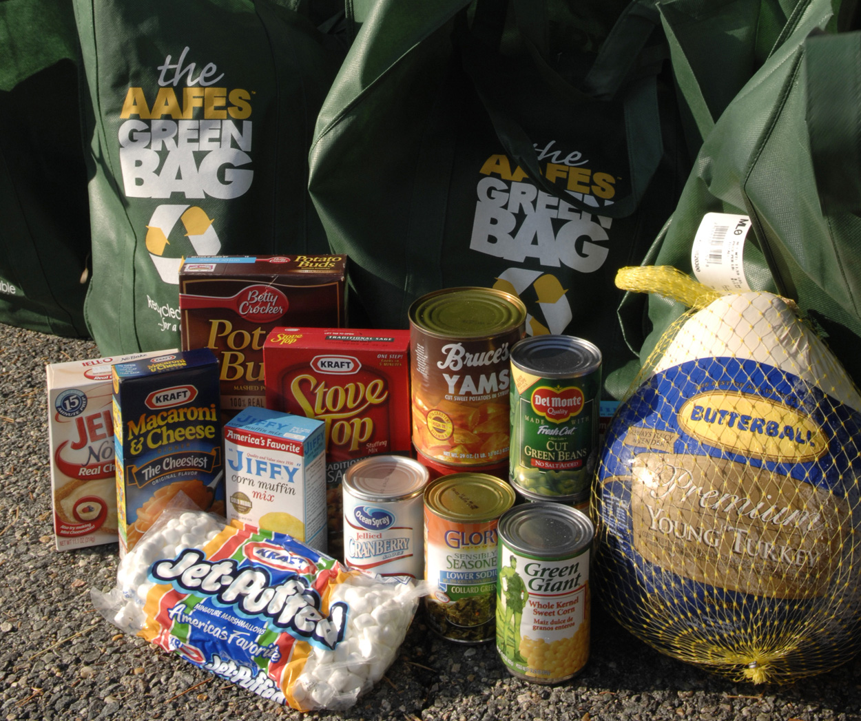 Turkey and trimmings: Operation Warm Heart feeds Langley families ...