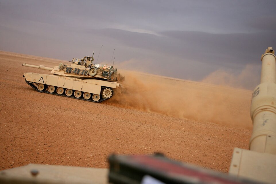Task Force Mech makes tracks through al-Anbar > 1st Marine Division ...