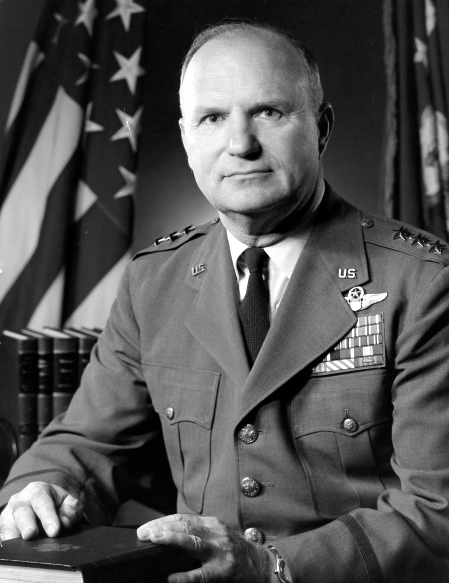 LIEUTENANT GENERAL MARVIN LEONARD MCNICKLE > Air Force > Biography Display