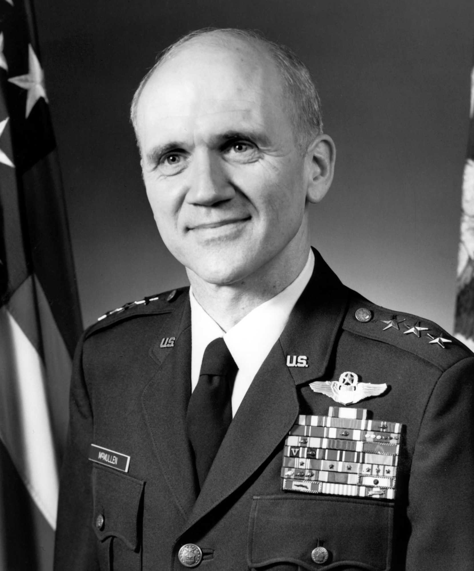 LIEUTENANT GENERAL THOMAS H. MCMULLEN > Air Force > Biography Display