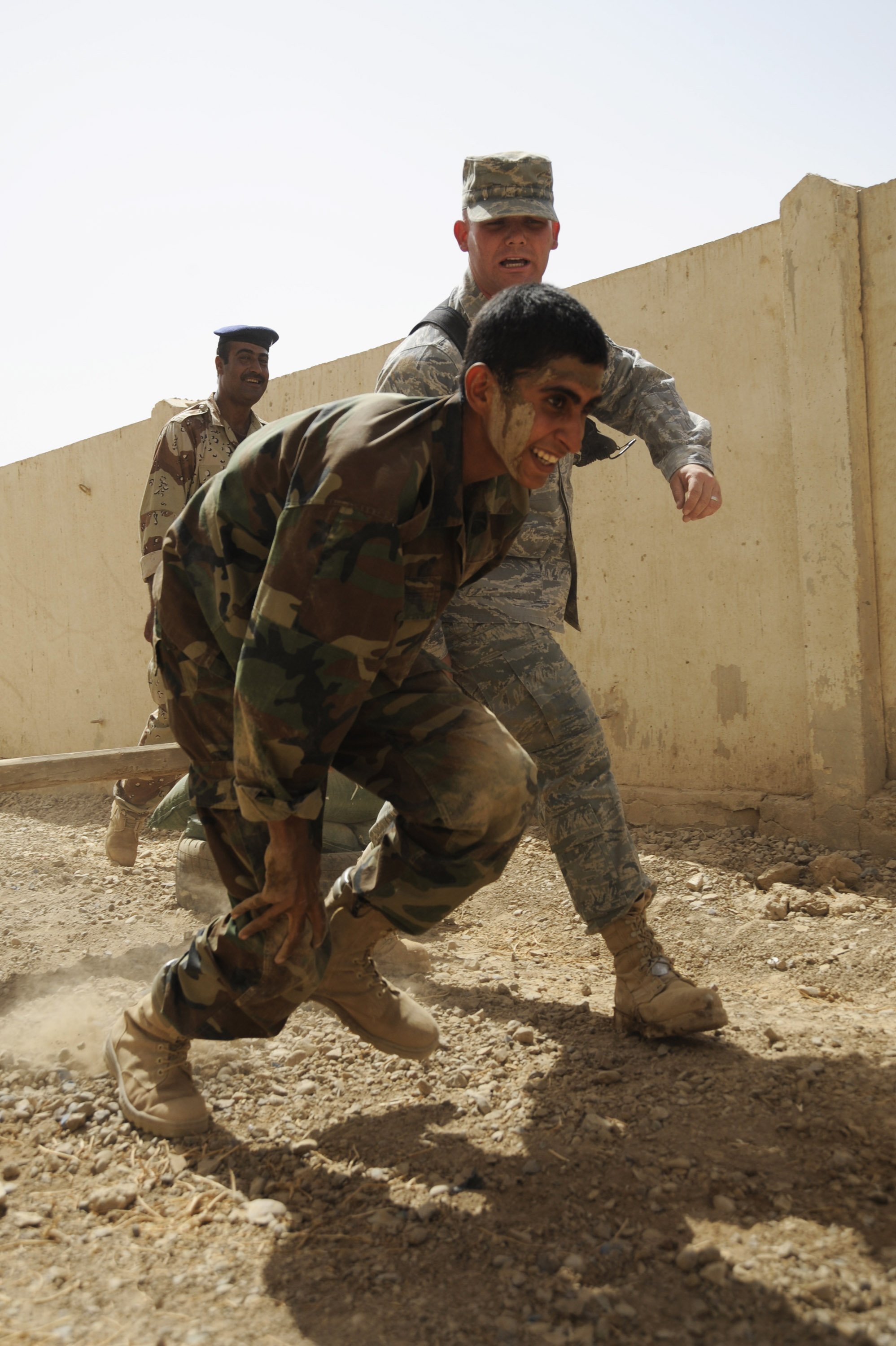 Training instructors build tactical course for Iraqi airmen > Air Force ...
