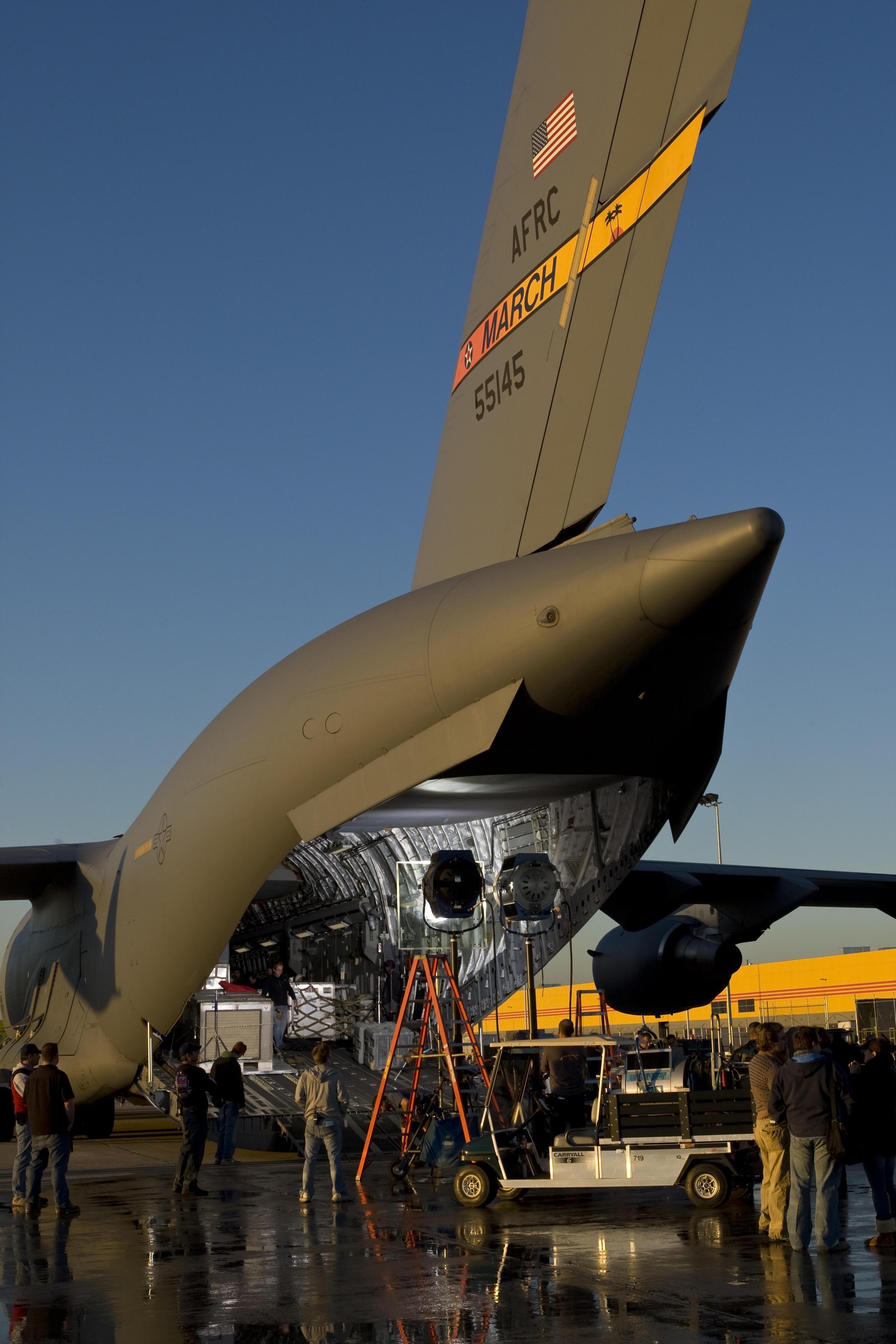 BOX OFFICE HIT 'EAGLE EYE' FILMED AT MARCH > March Air Reserve Base ...