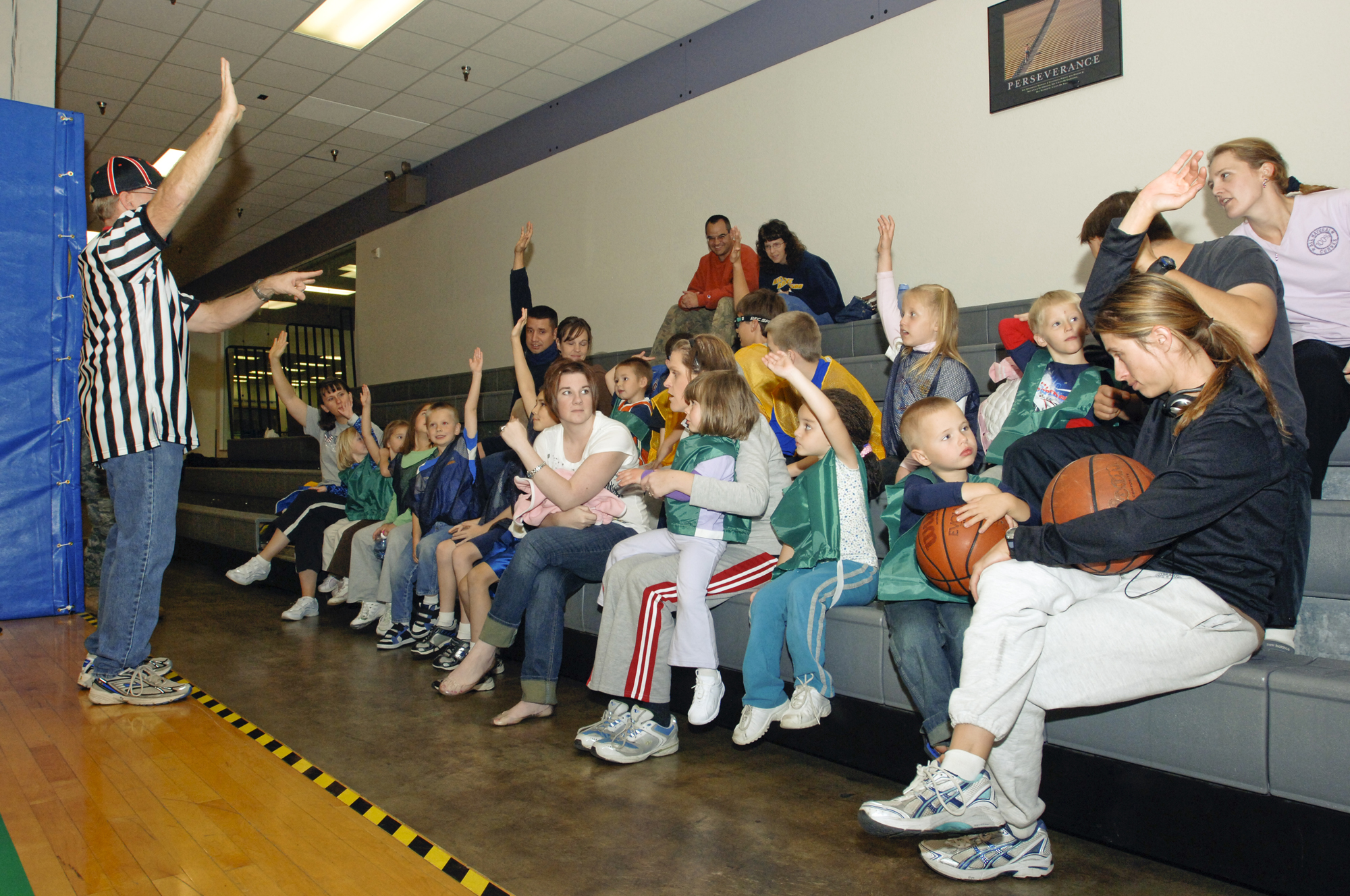Families gather for Family Fitness Night > Fairchild Air Force Base ...