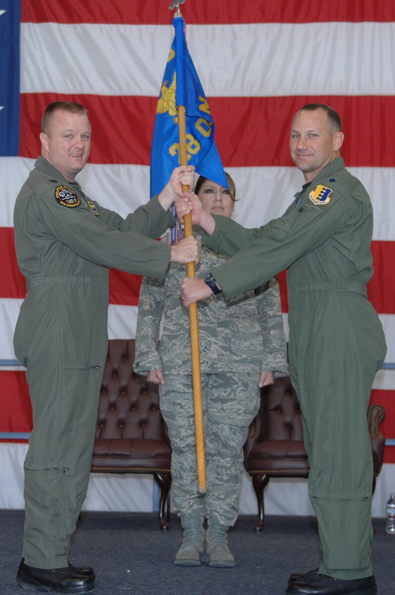 28 OSS Change of Command > Ellsworth Air Force Base > Article Display