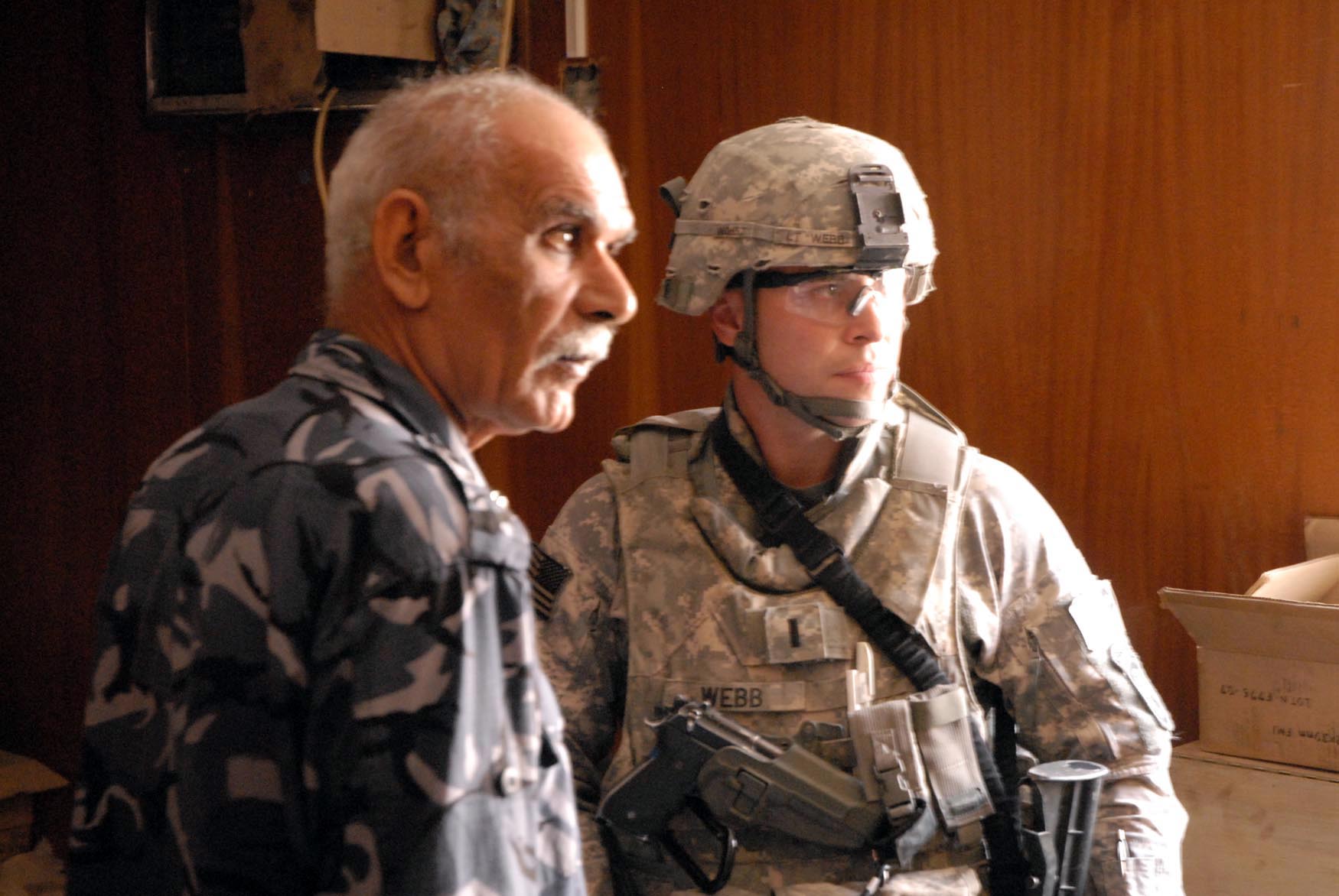 Army 1st Lt. James Webb, platoon leader, 21st Military Police Company ...