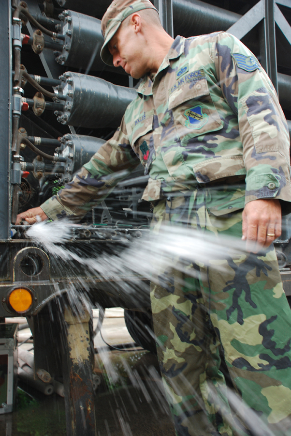 JTF-Bravo provides water for flooded community > Air Combat Command > News