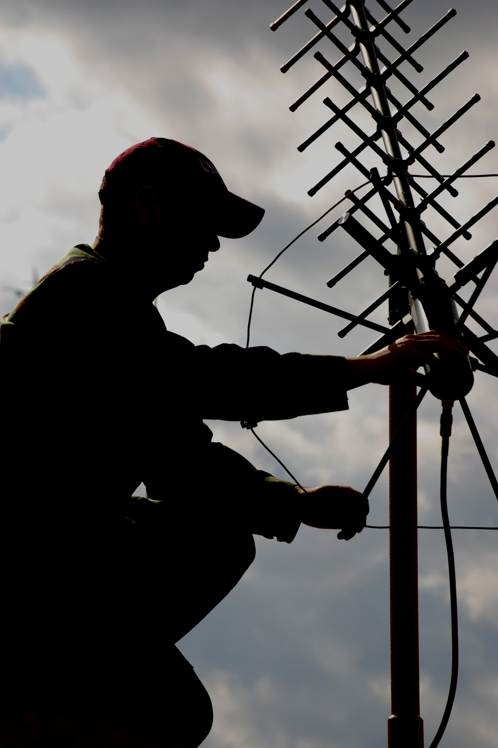 U.S. Air Force Expeditionary Center: Antenna work > Joint Base McGuire ...
