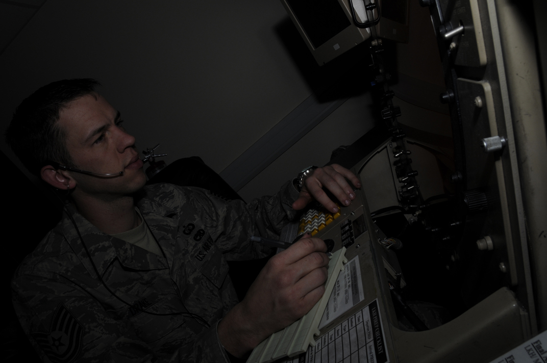 48th OSS Airman displays Excellence in All We Do > Royal Air Force ...