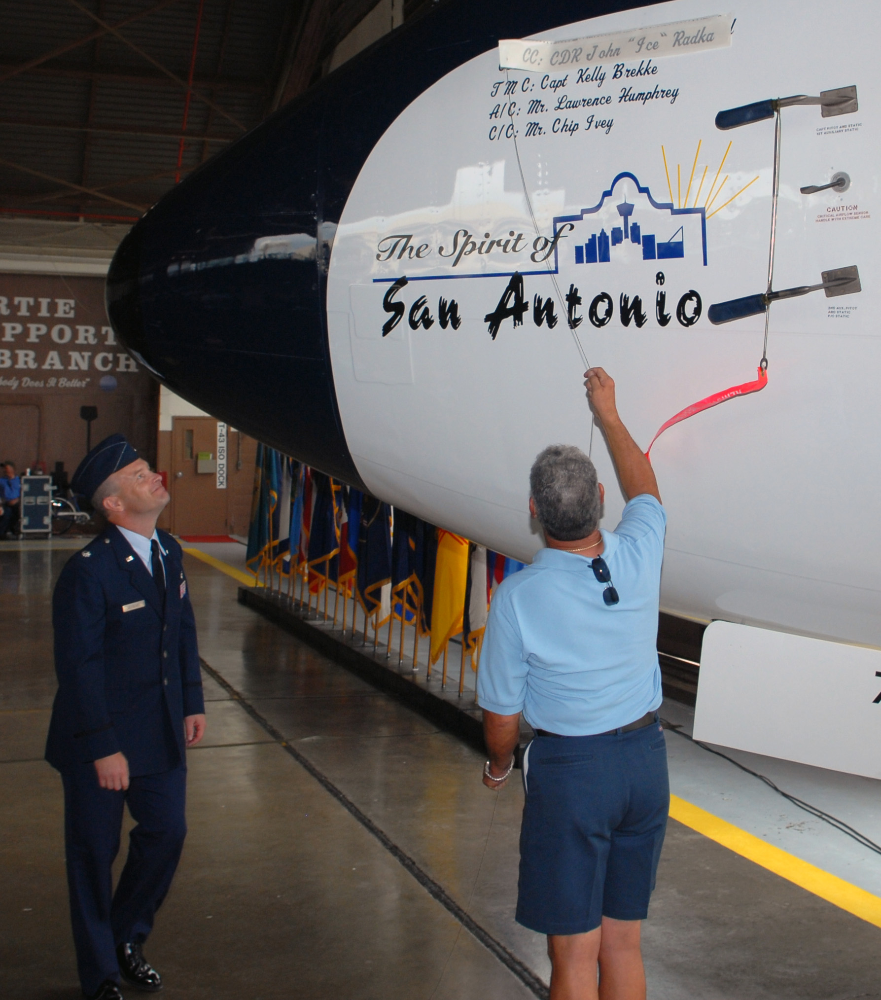 Looking ahead: 562nd FTS says goodbye to Navy, hello to new commander ...