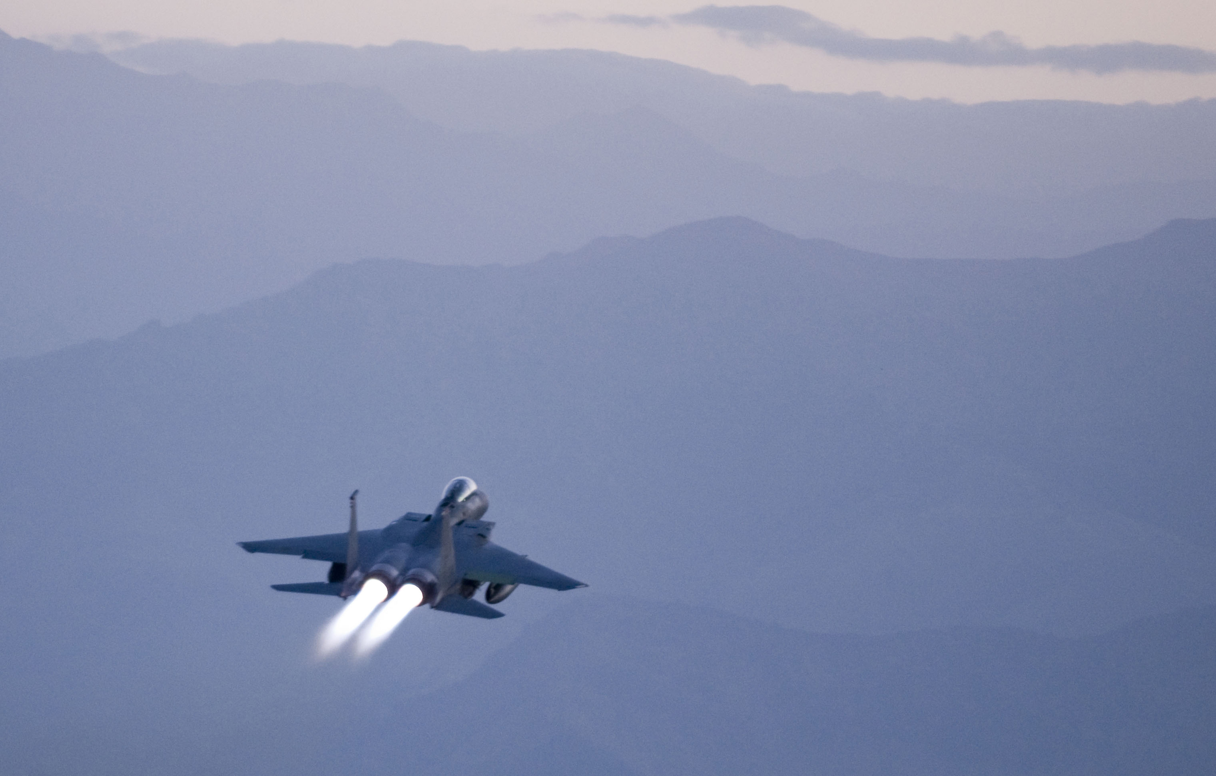 Strike Eagle dawn patrol > U.S. Air Forces Central > Display