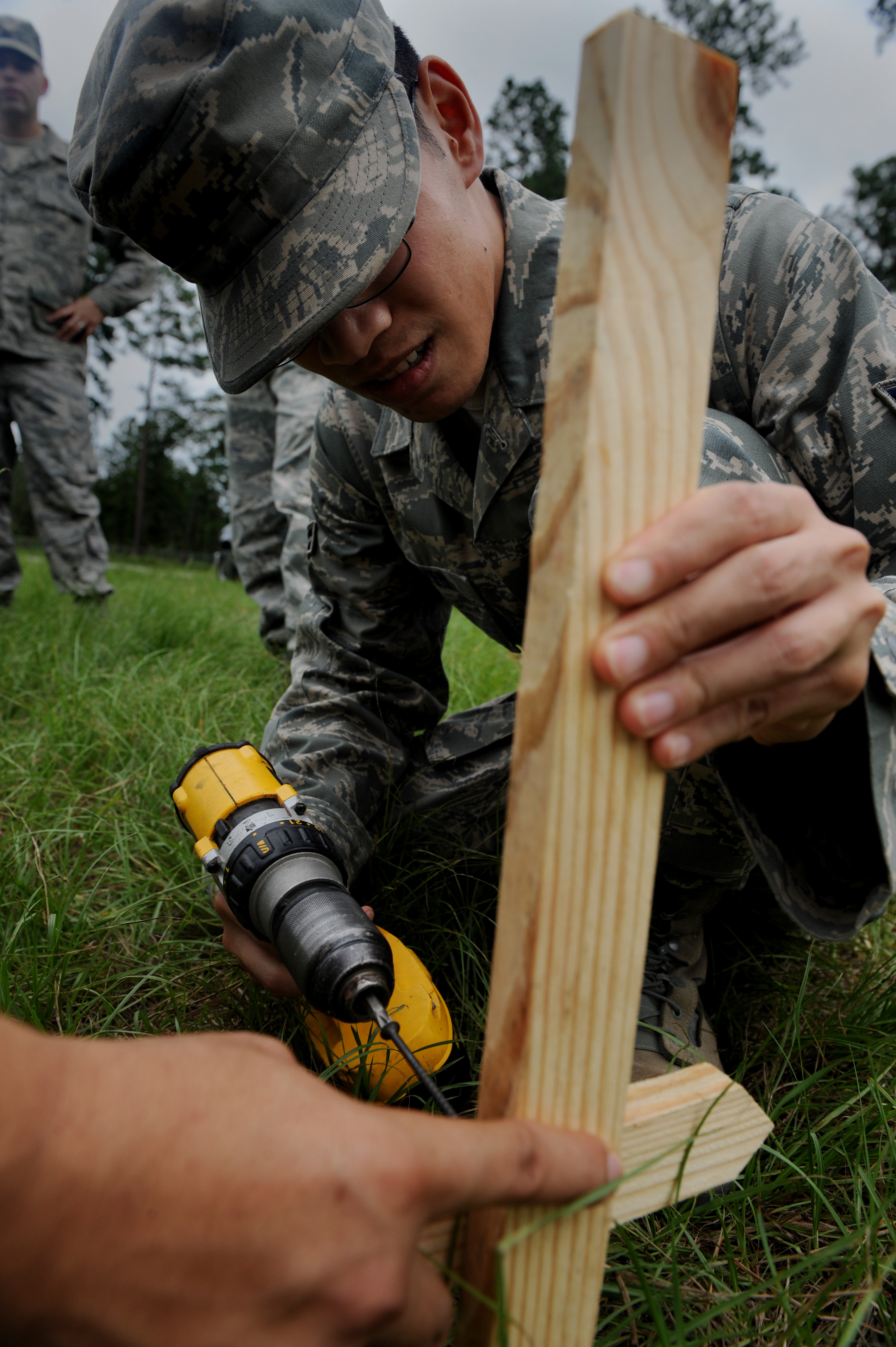 Airmen practice land surveying for deployment > Moody Air Force Base ...