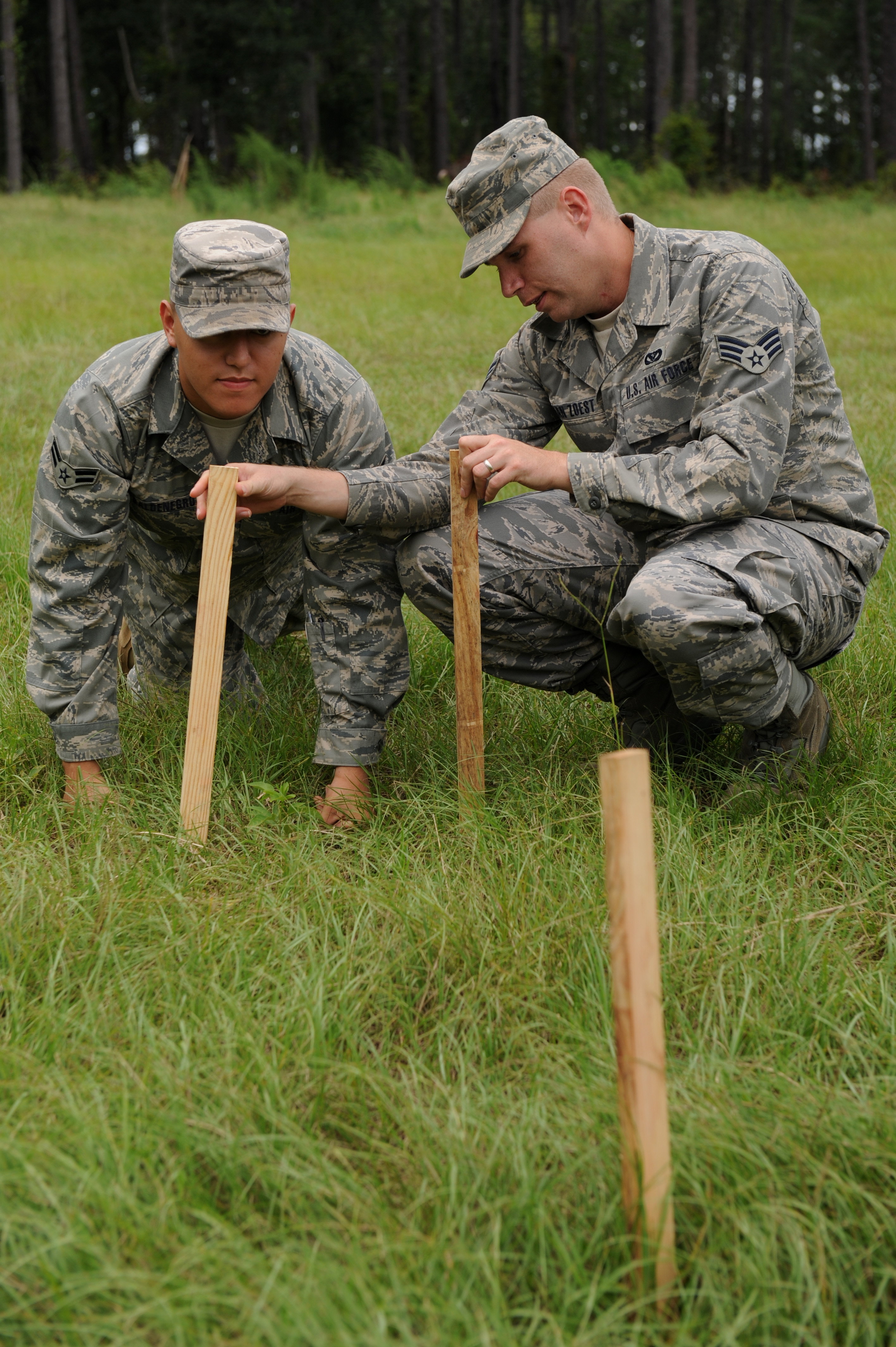 Airmen practice land surveying for deployment > Moody Air Force Base ...