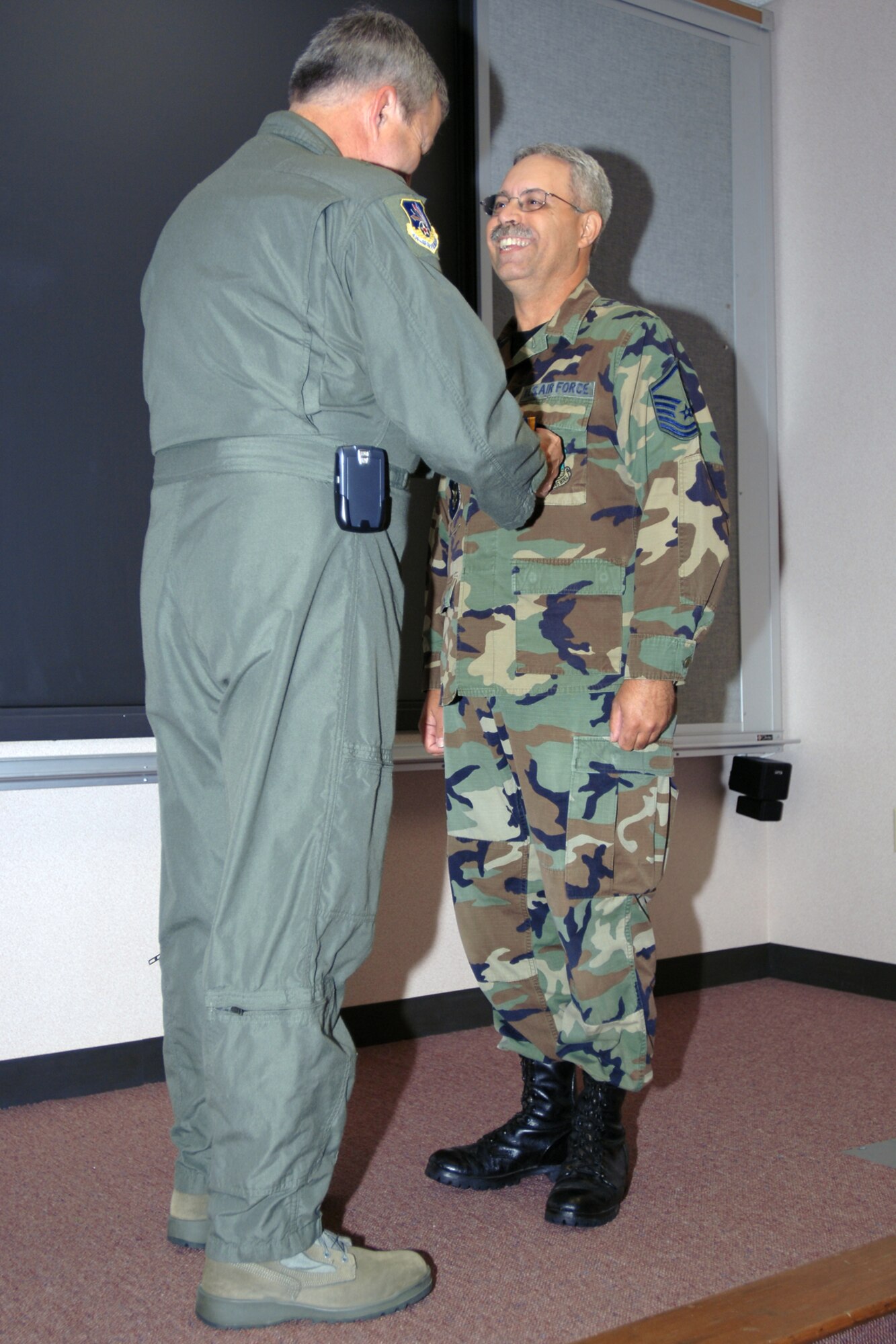 Getting a commendation > Grissom Air Reserve Base > Article Display
