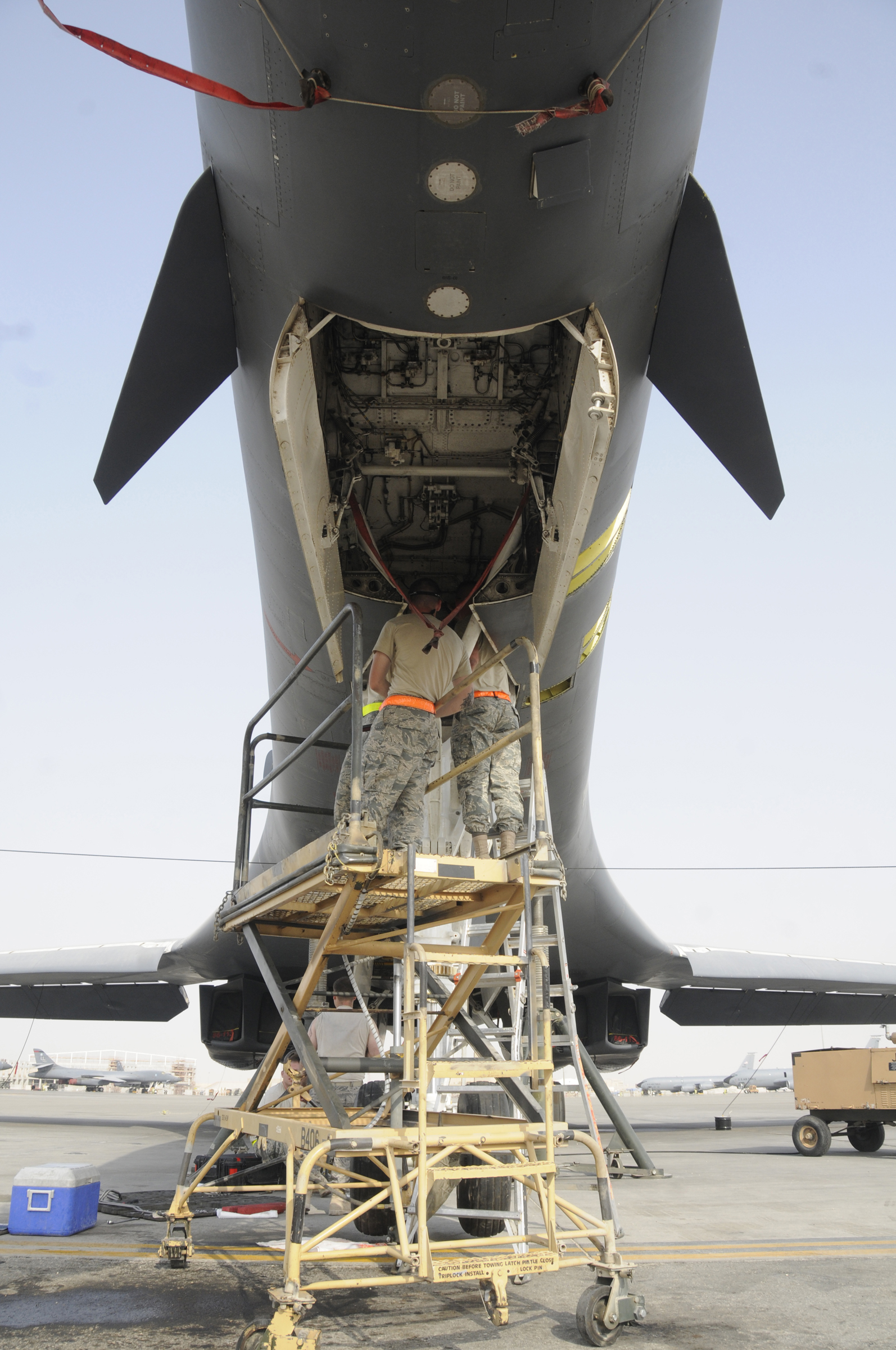 B 1 team > U.S. Air Forces Central > Article Display