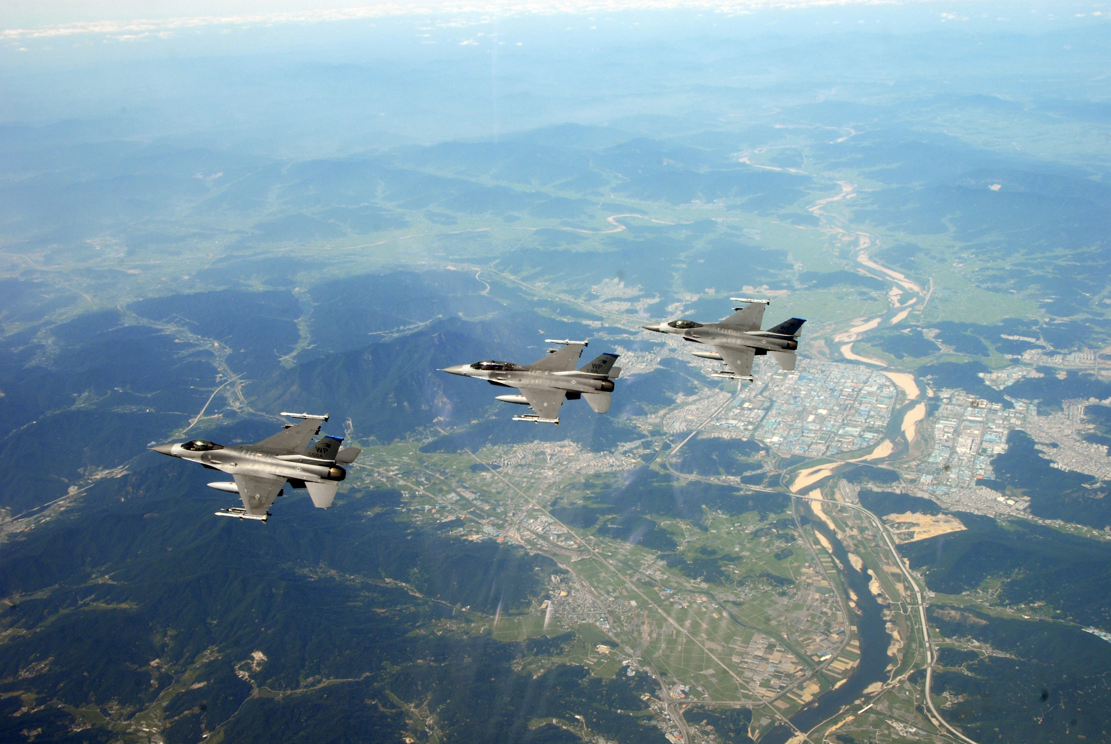 AFOC Commander flies with Wolf Pack > Kunsan Air Base > Commentaries