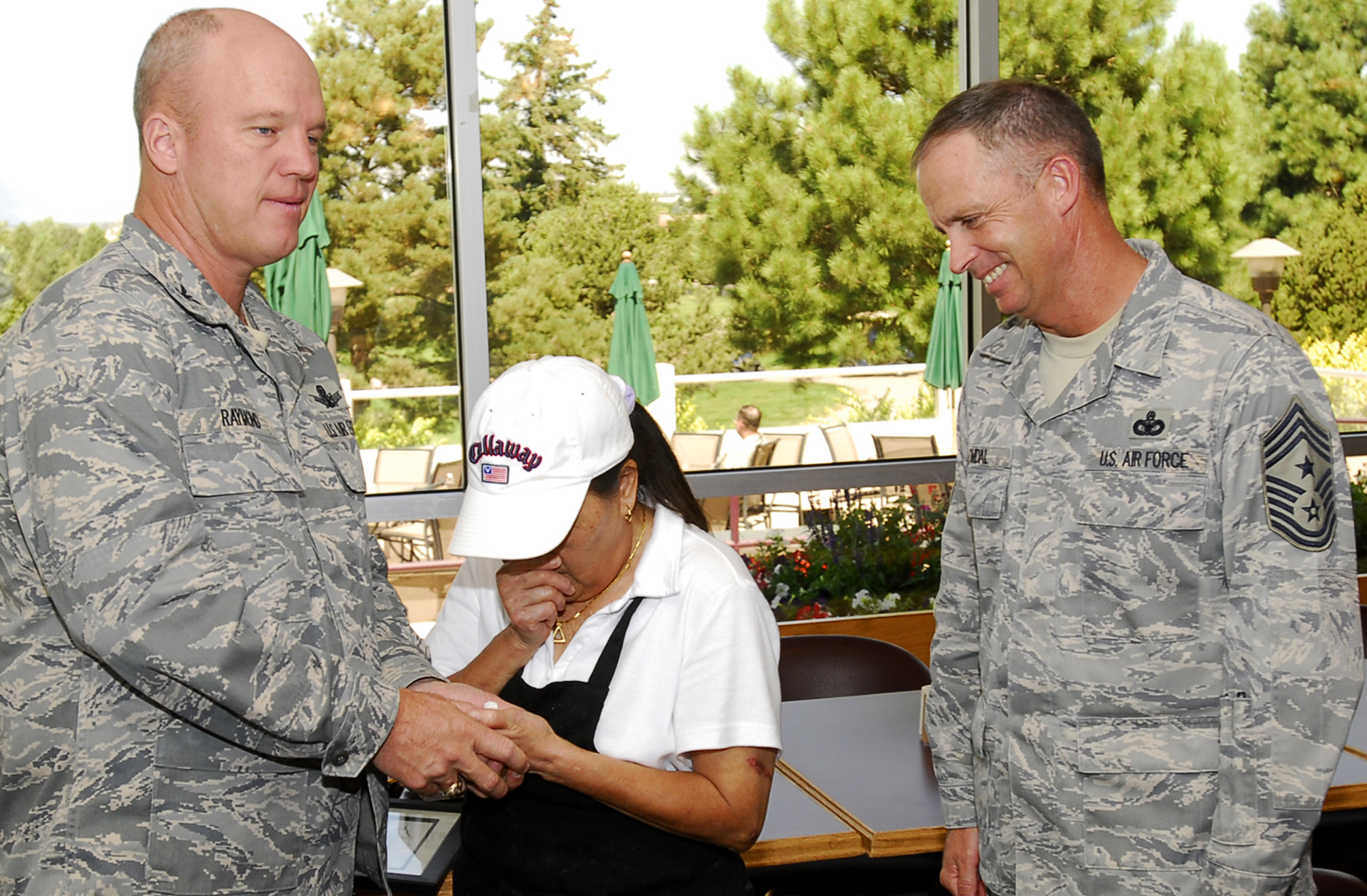 Wing commander reunites with, recognizes new U.S. citizen > Peterson ...