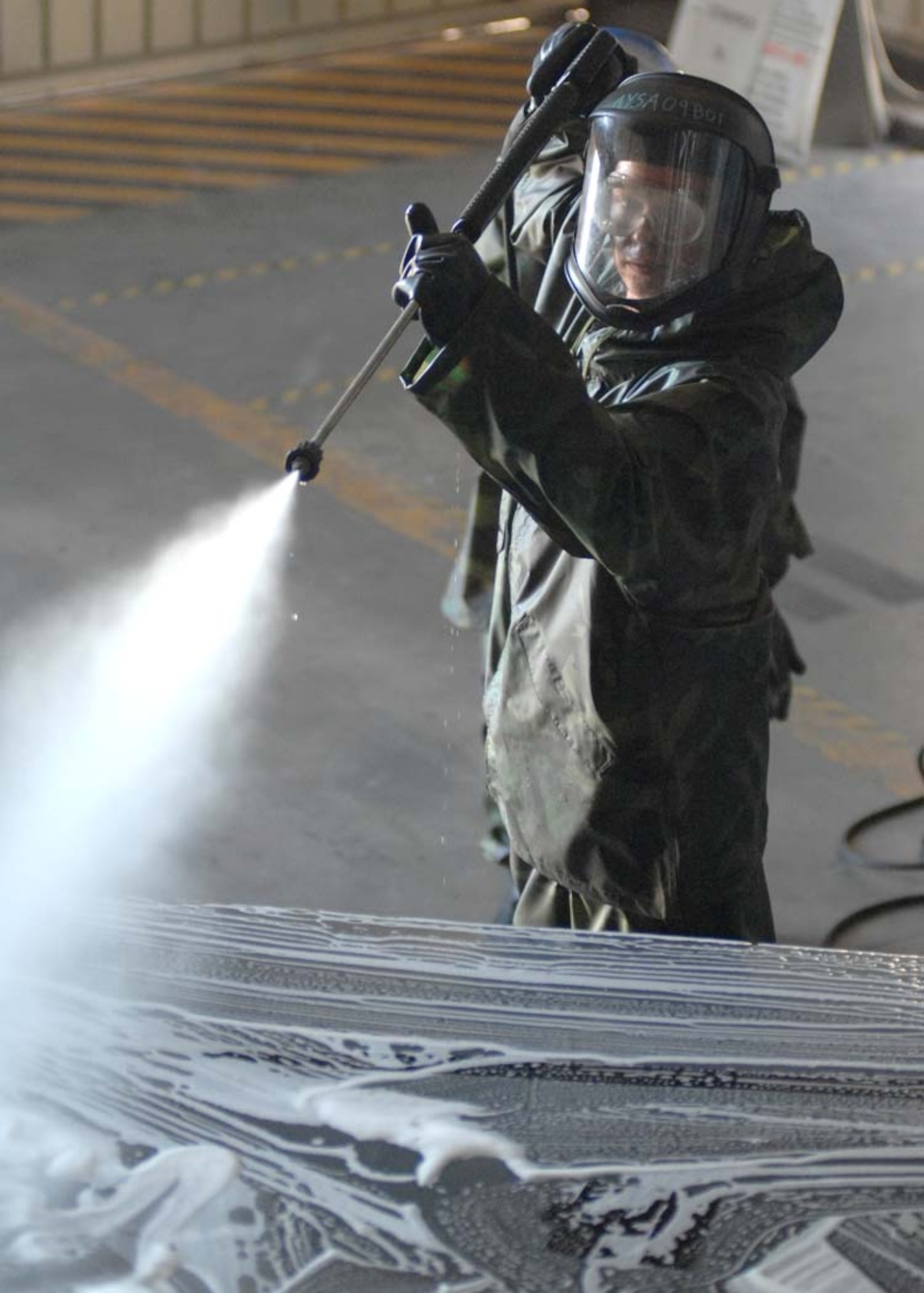 Inside the wash rack > Aviano Air Base > News Display