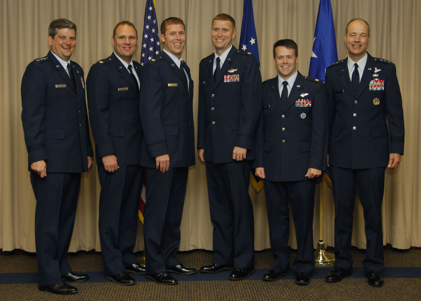 Mobility majors get Master's degrees > Scott Air Force Base > Article ...