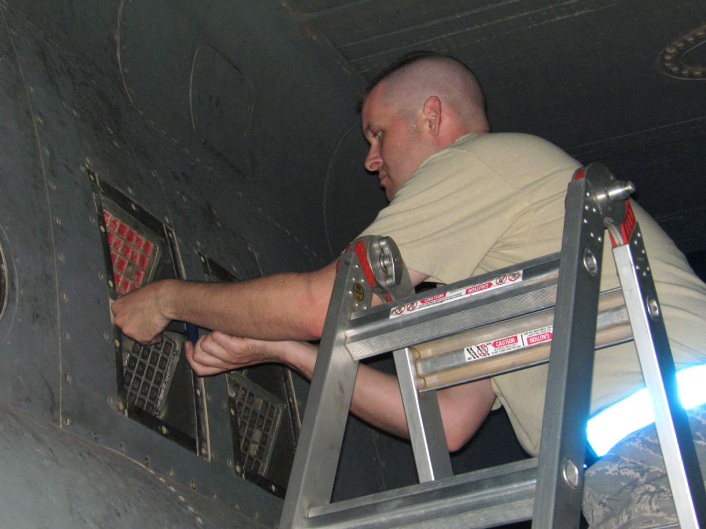 Specialists: Honing the razor's edge > U.S. Air Forces Central > Display