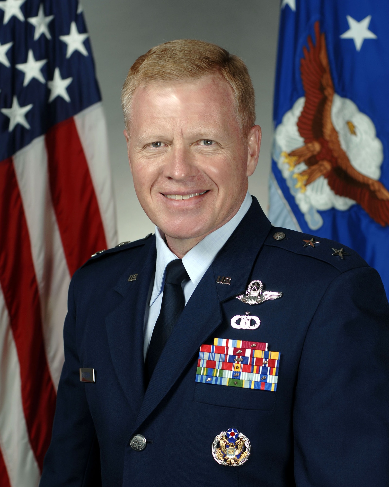 MAJOR GENERAL LAWRENCE A. STUTZRIEM > Air Force > Biography Display