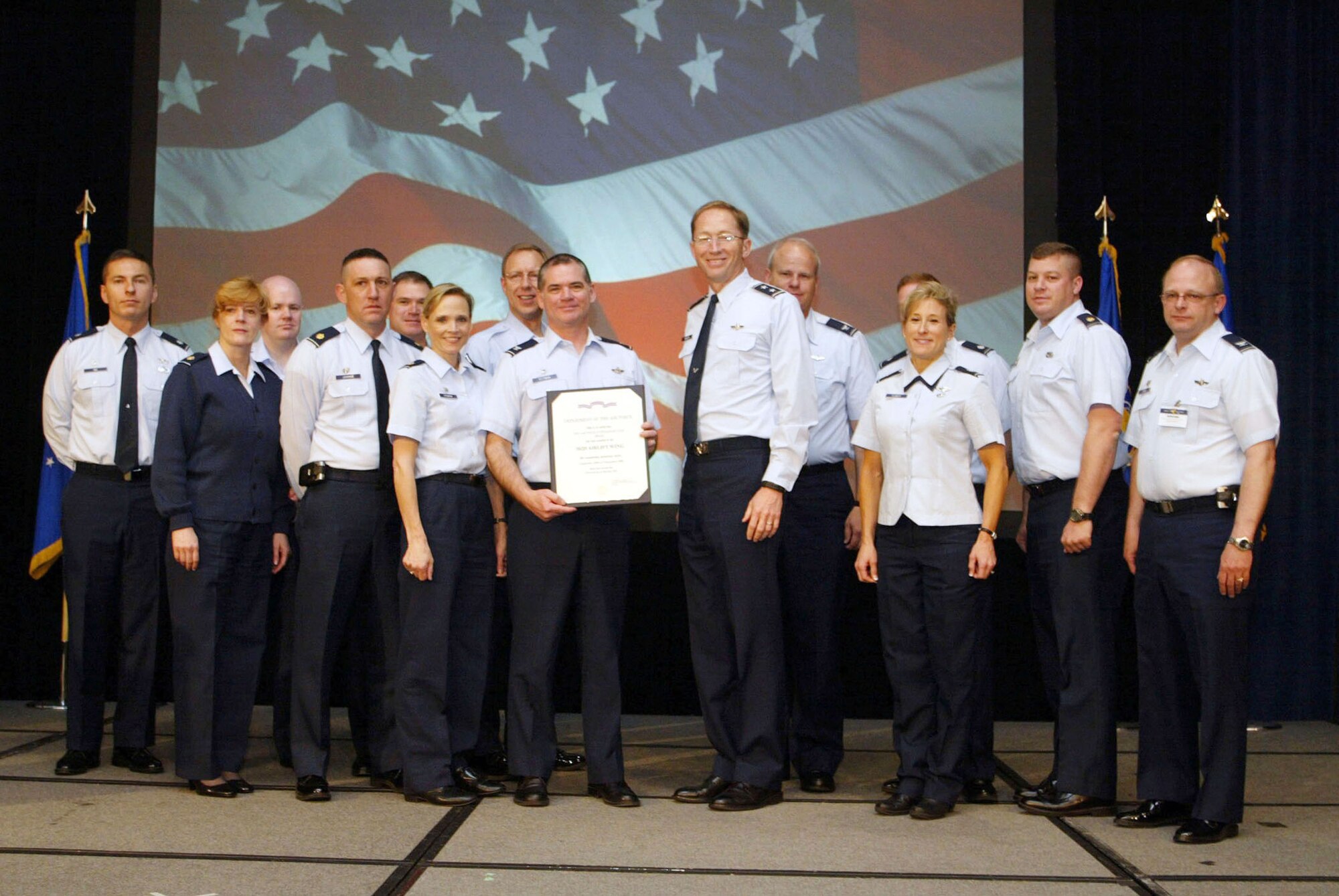 302nd AW receives outstanding unit award > 302nd Airlift Wing > Article ...