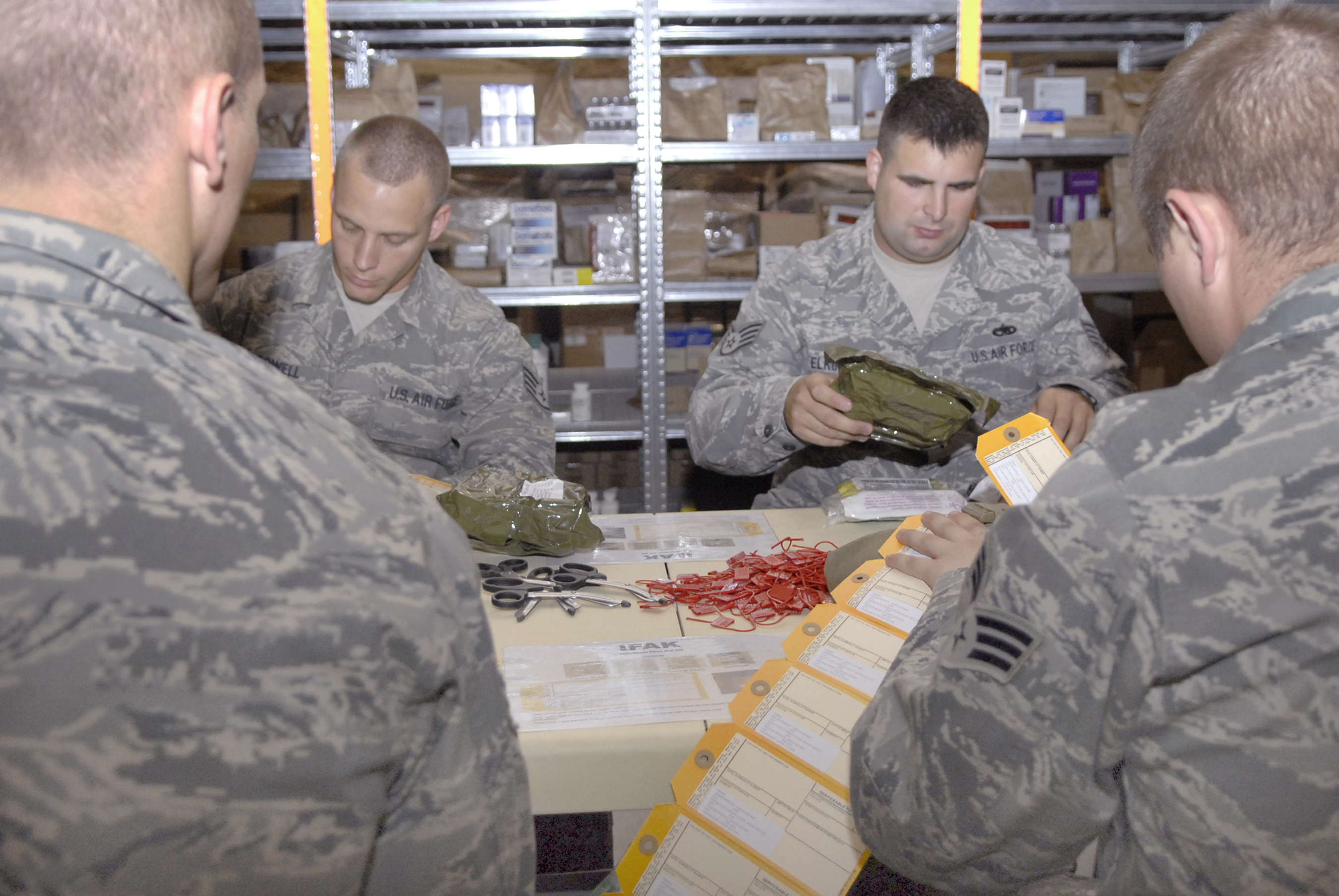 Pitching in > Air Force > Article Display